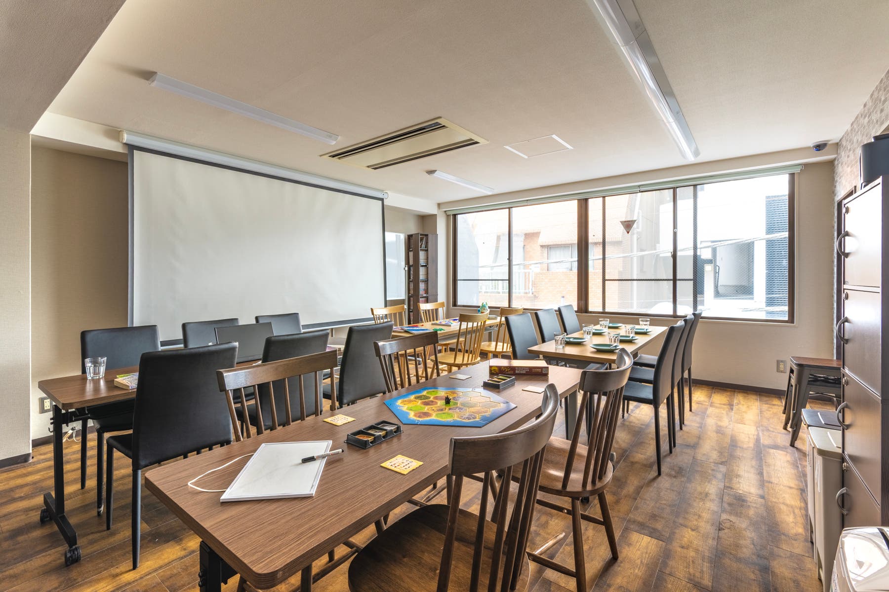 スペモ🎮忘年会🍺水道橋2分🚶‍♀️ボードゲーム🎲パーティー🎺映画鑑賞🎥おしゃれ✨782_アソビバとマナビバ水道橋の写真21