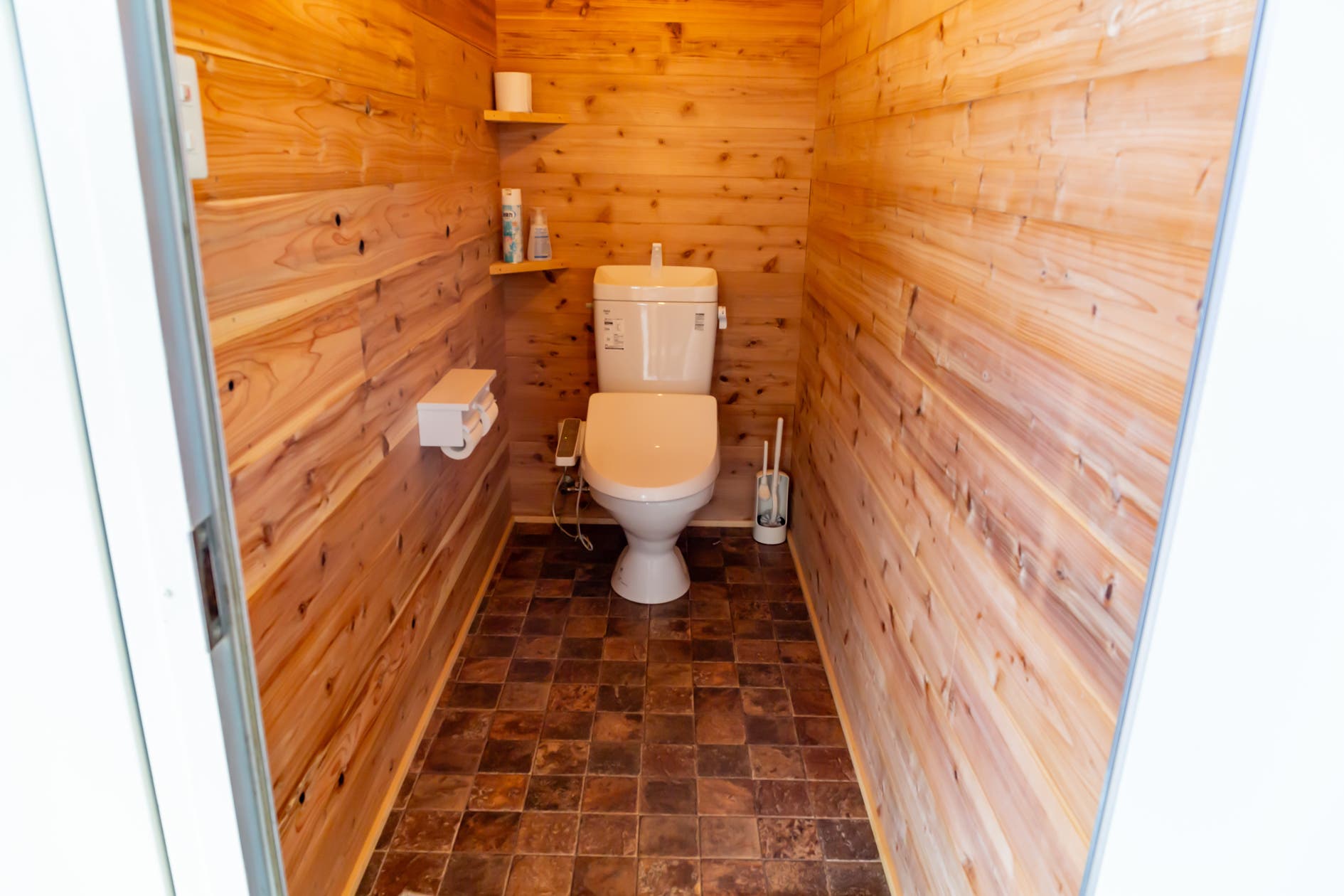 屋根付きの屋外イベントスペースの写真7