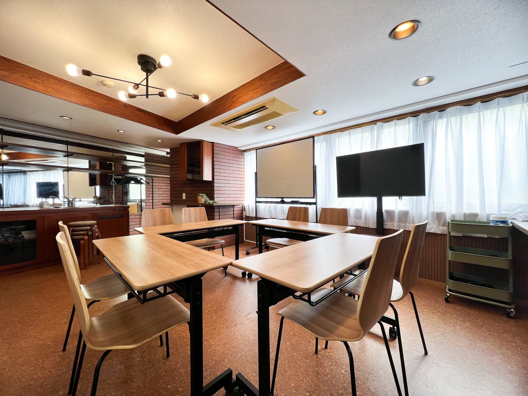 【京王線西調布駅徒歩3分✨定員10名】TV📺冷蔵庫電子レンジ🍽️ホワイトボードWiFi無料！ふれあいスペース 西調布Aの写真11