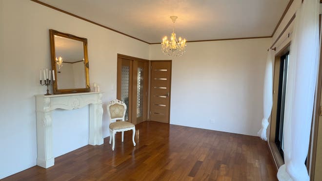 【ROOM1】白背景、撮影スタジオ付き📸個室ヘアメイクスタジオ🚗駐車場1台無料・京急三崎口6分の写真3