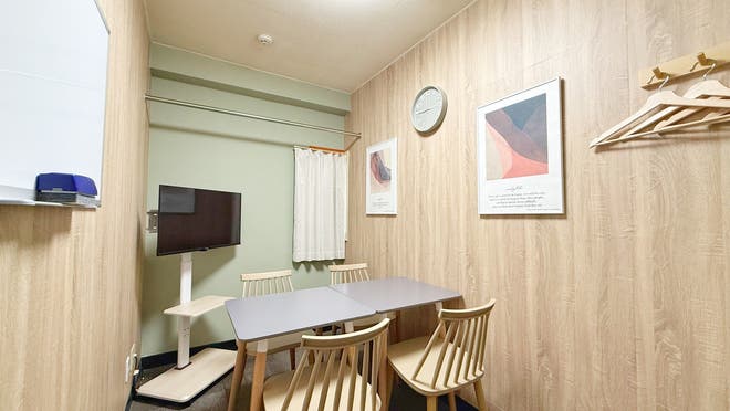 【たくすぺ名古屋C★駅徒歩1分★駅から最も近い!】やすい・Wi-Fi♪会議・テレワーク★土足飲食可・傘不要・喫煙所至近♪の写真1