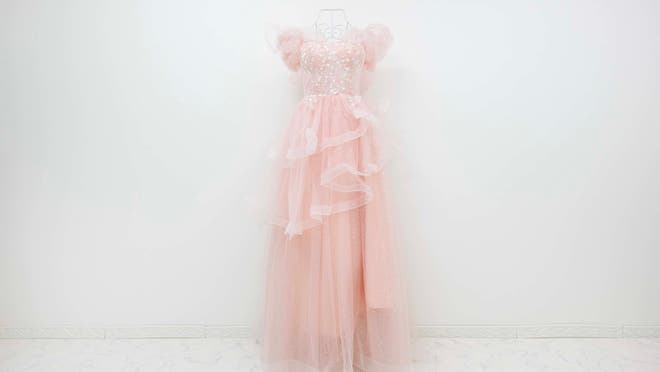 🎉NEW✨秋葉原駅5分💖白背景×姫系ソファ&シャンデリア🎀ドレス有|高性能プロジェクター|推し活・コスプレ・商用OKの写真21