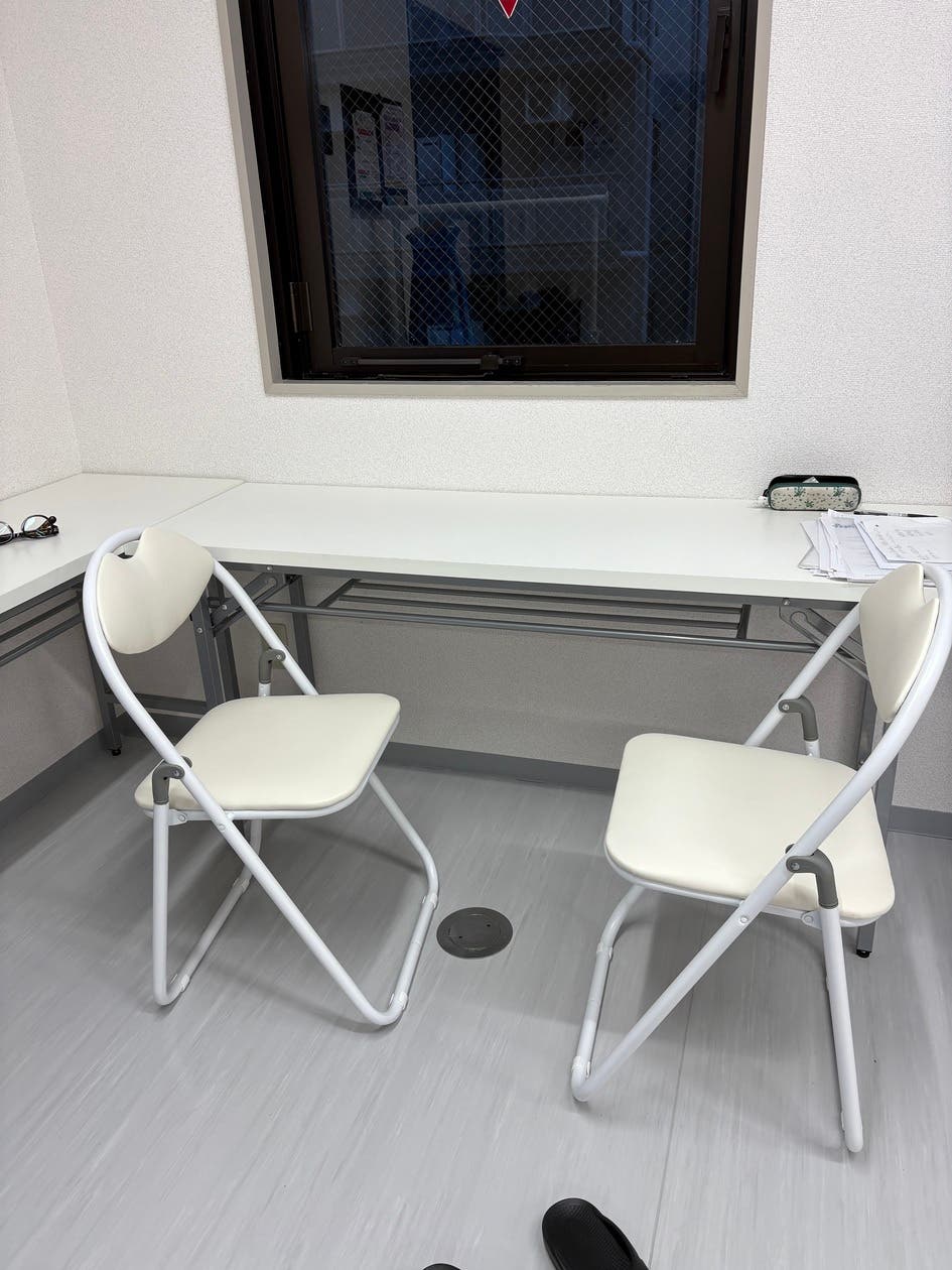 ⭐️NEWオープンキャンペーン⭐️今だけご利用料半額‼️仲町台駅徒歩1分❗️広さ40㎡、幅4m高さ190cmの大型鏡の写真5