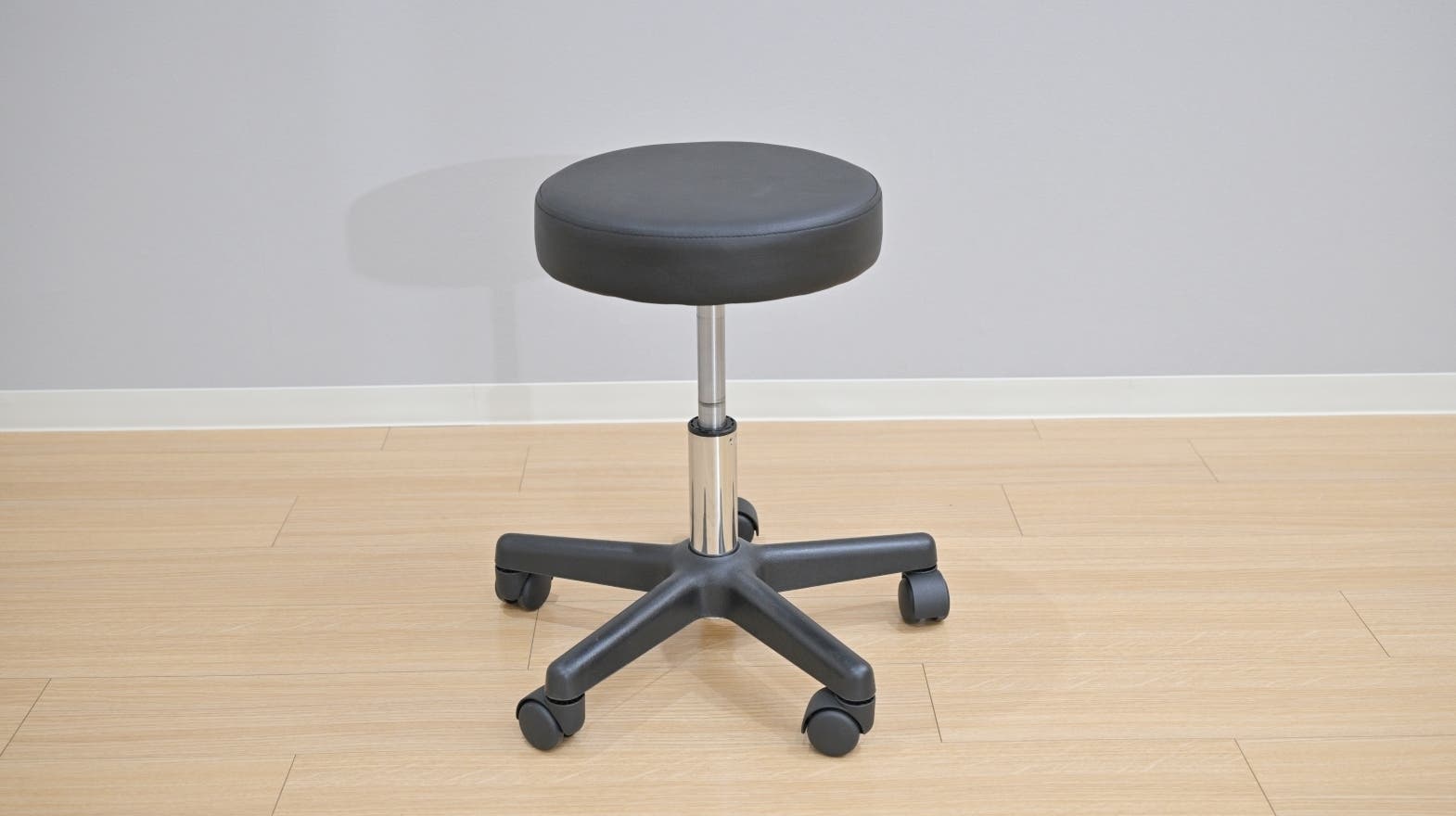 🎉オープン特価🎉ダンスに最適完全個室✨大阪主要駅徒歩圏内｜大型鏡等無料備品多数｜個人レッスン｜定期予約可｜ヨガ｜ダンス｜撮影の写真20