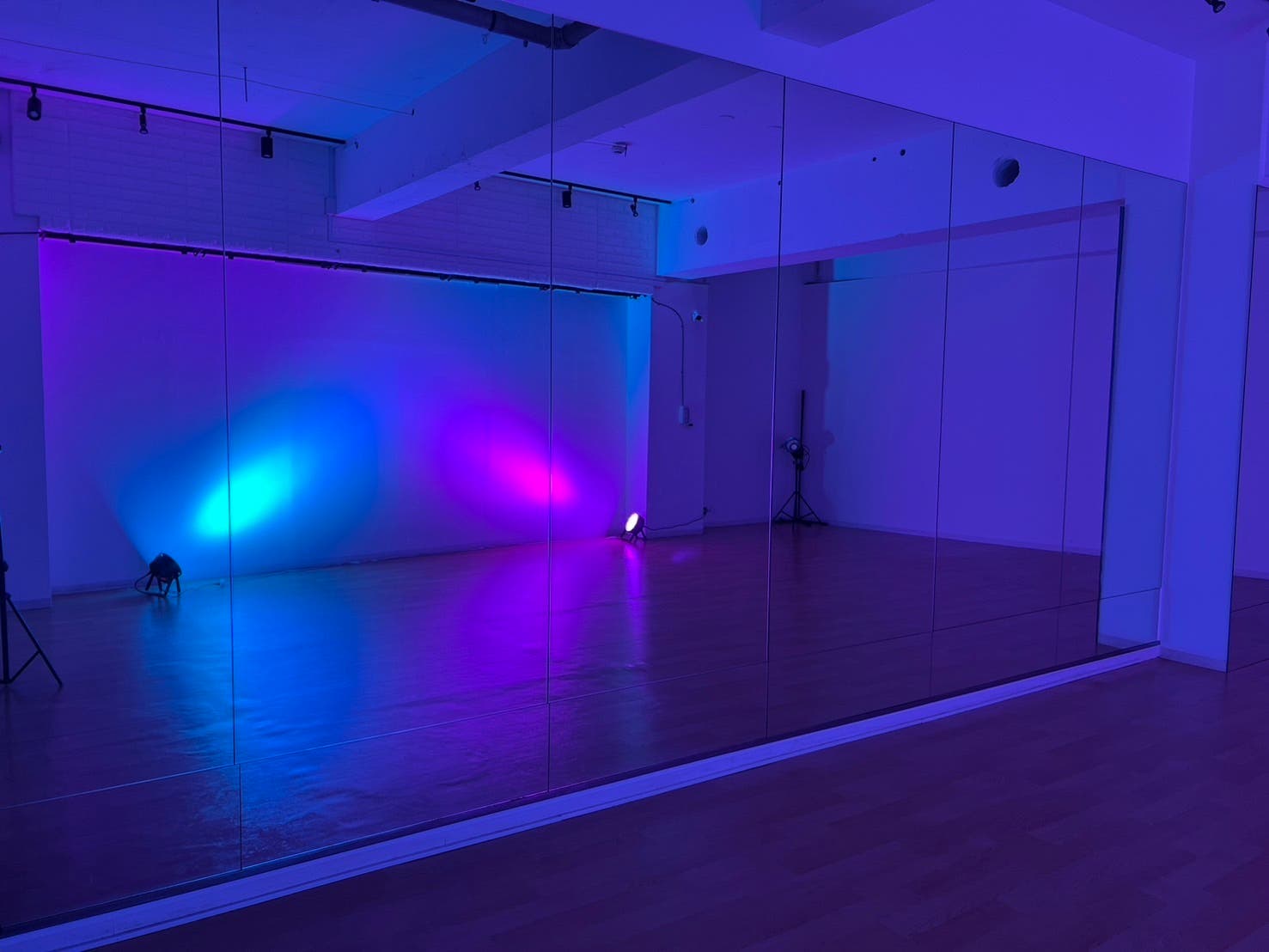 立川駅から徒歩5分のダンスレンタルスタジオの写真11