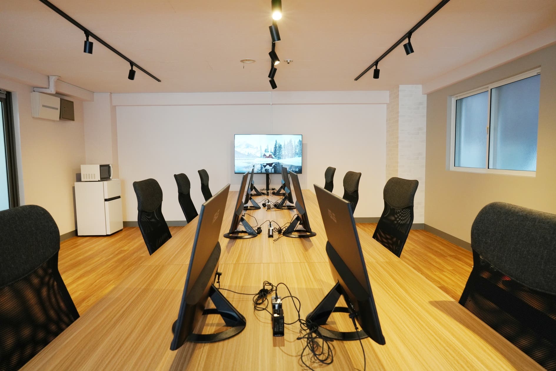 スペモ👩🏻‍💻新潟駅4分🚶‍♀️ビジネス‼️会議💻ミーティング👩‍💻イベント✨勉強会💎パーティー🎉773_MOLE新潟の写真3