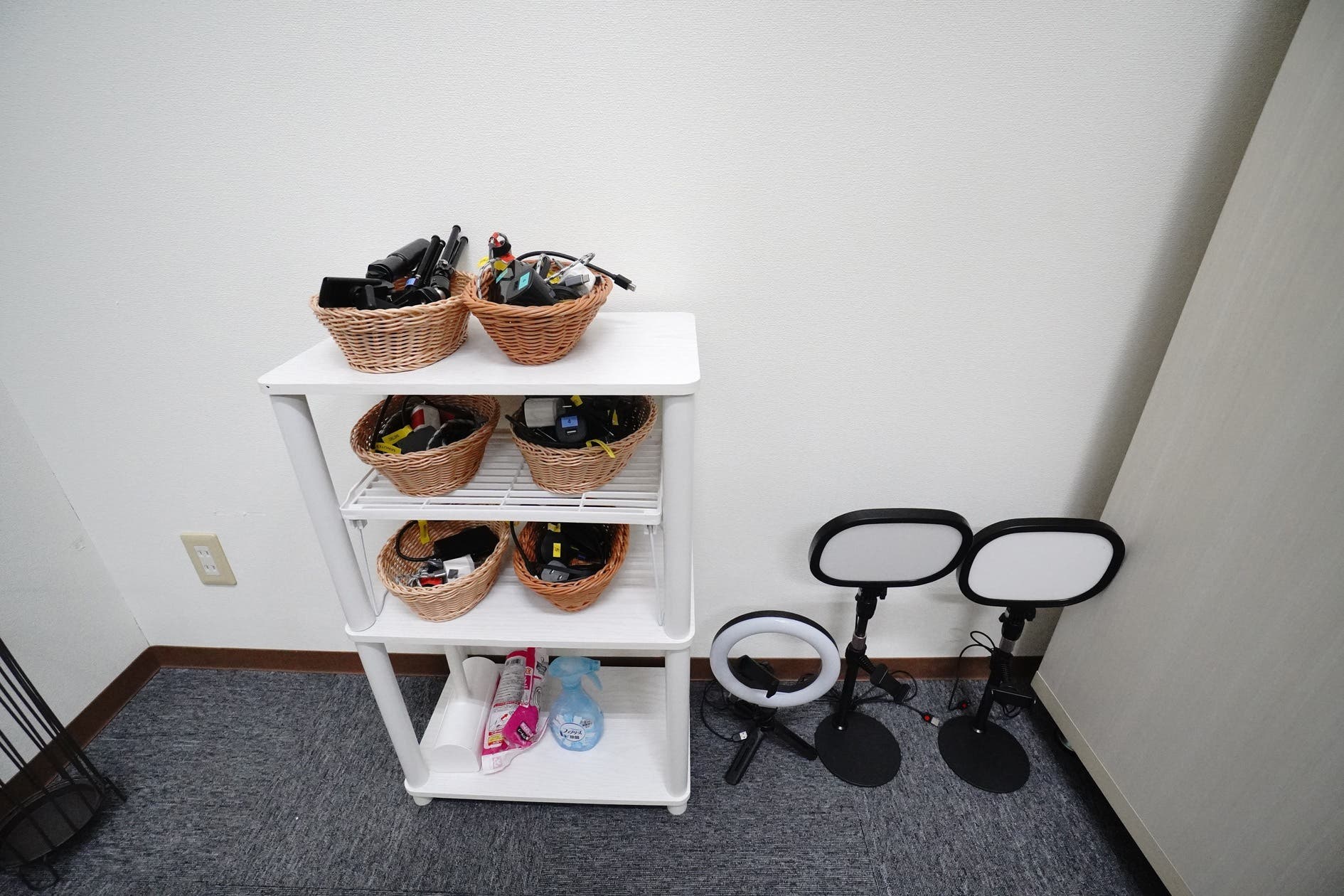 ＜シュシュWork京都駅No.4＞京都駅徒歩5分🚃完全個室ワークブース💼光回線Wi-Fi📶電源🔌テレワーク/ZOOM/自習の写真8