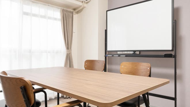 R's Office梅田【東梅田/中崎町駅すぐ】飲食OK🍹完全個室の快適空間💻光回線/モニター無料/オンライン会議にも最適♪の写真6