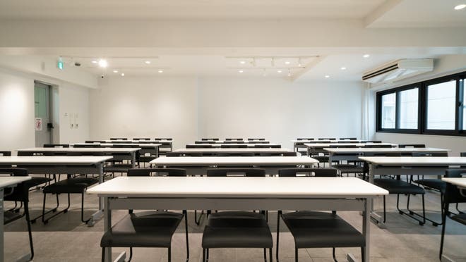 渋谷駅徒歩5分!渋谷パルコとハンズ渋谷店の間に位置する貸会議室の写真1