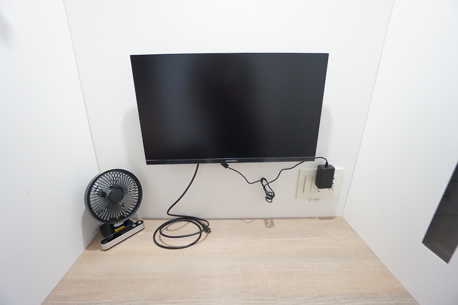 ＜ワークブース水道橋三崎町No.1＞水道橋駅徒歩3分🚃完全個室ワークブース💼Wi-Fi📶電源🔌テレワーク/ZOOM/自習の写真2