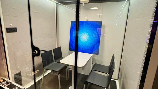 四谷三丁目「Mo4ca(モシカ)」防音室最大4名まで(会議・録音・撮影・テレワーク)の写真16