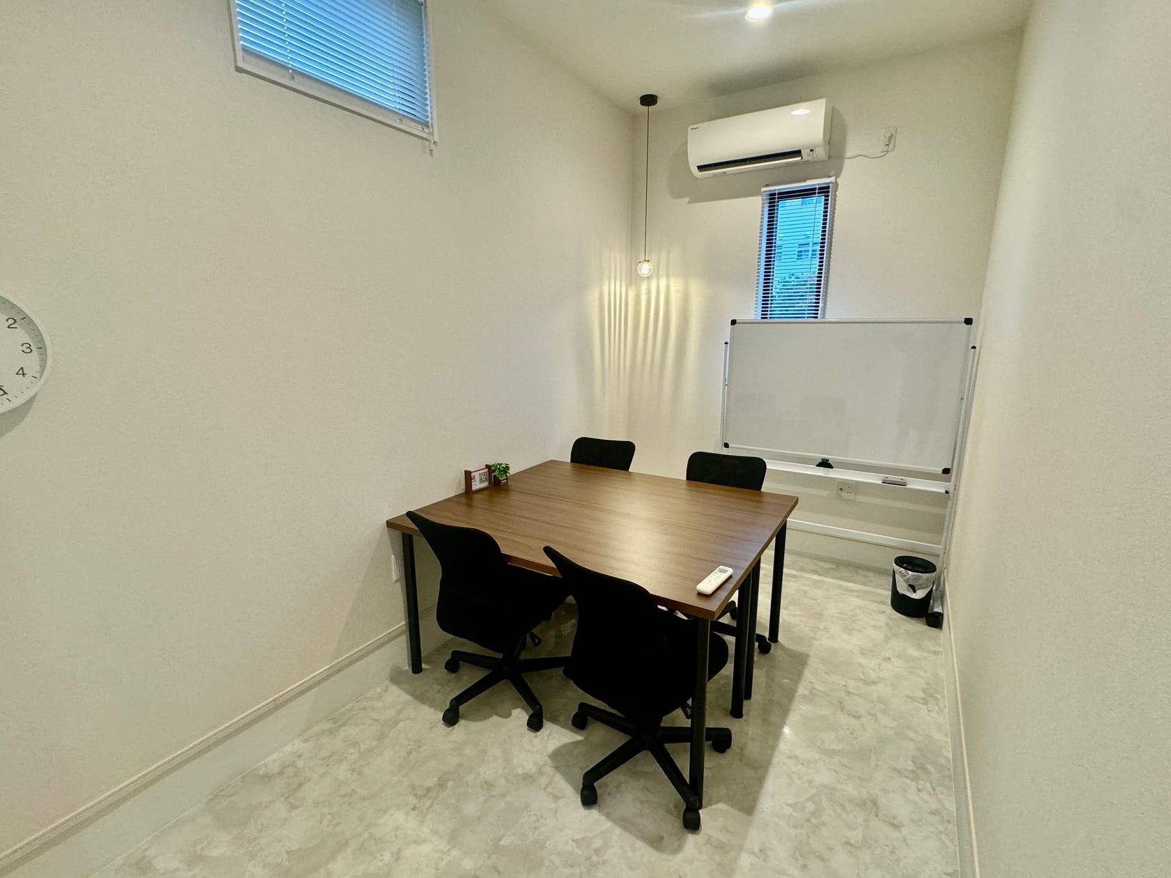 東広島市　西条駅から徒歩10分のレンタルスペース【102】の写真1