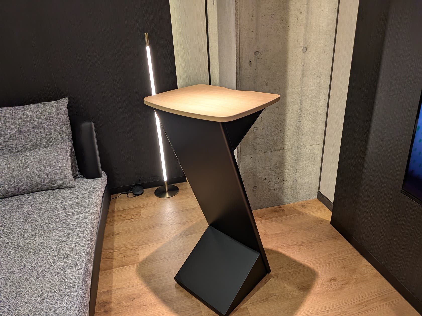 広々86㎡！おしゃれな雰囲気で叶える、ちょっと贅沢な上質ラウンジ。会議もパーティーもできる大人の空間の写真26