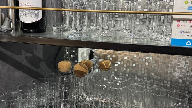 大阪駅から2駅!駅チカ【千日前線玉川駅1分・JR野田駅3分】スタイリッシュなバー 大人の隠れ家の写真8