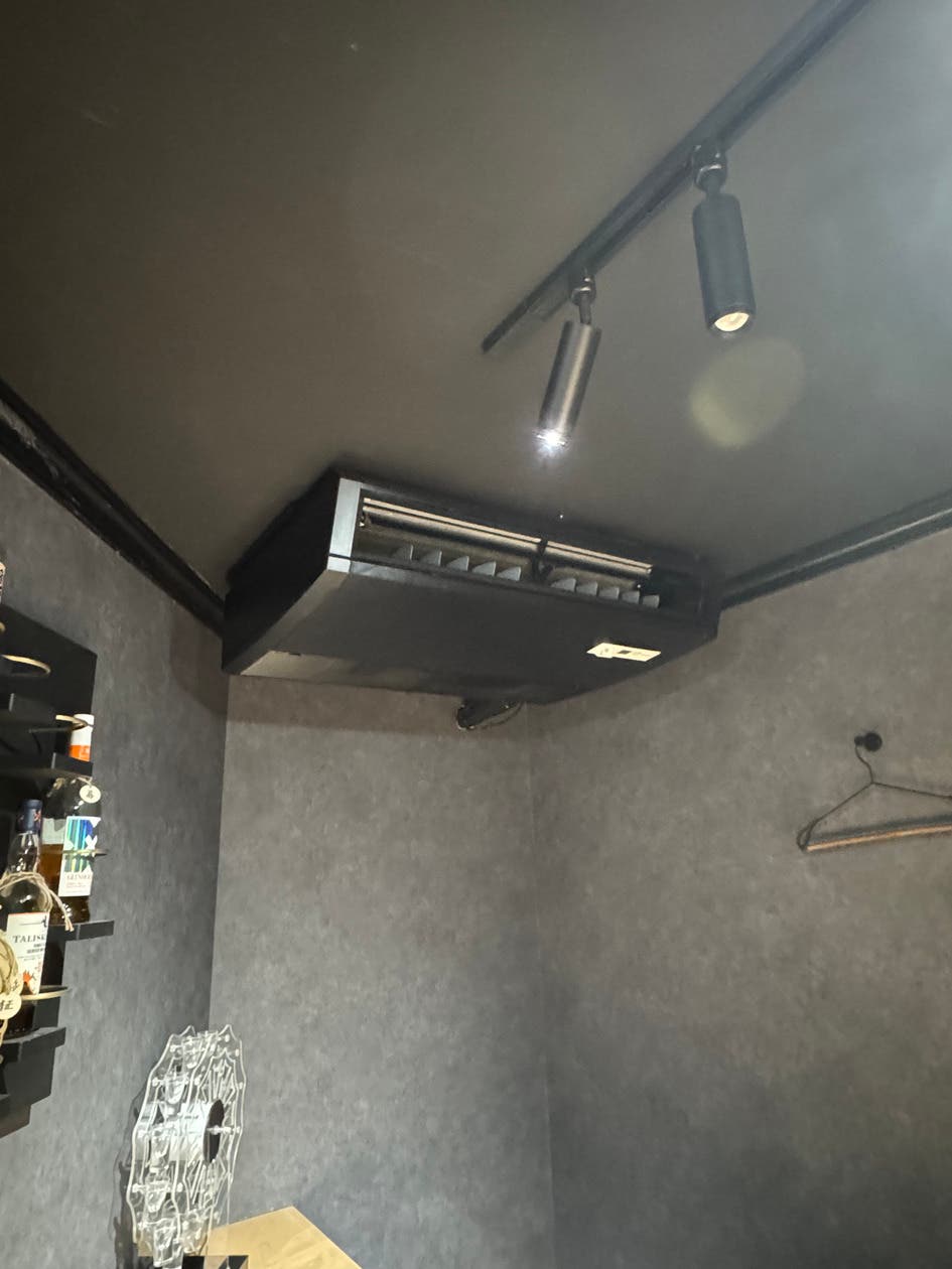 大阪駅から2駅！駅チカ【千日前線玉川駅1分・JR野田駅3分】スタイリッシュなバー 大人の隠れ家の写真15