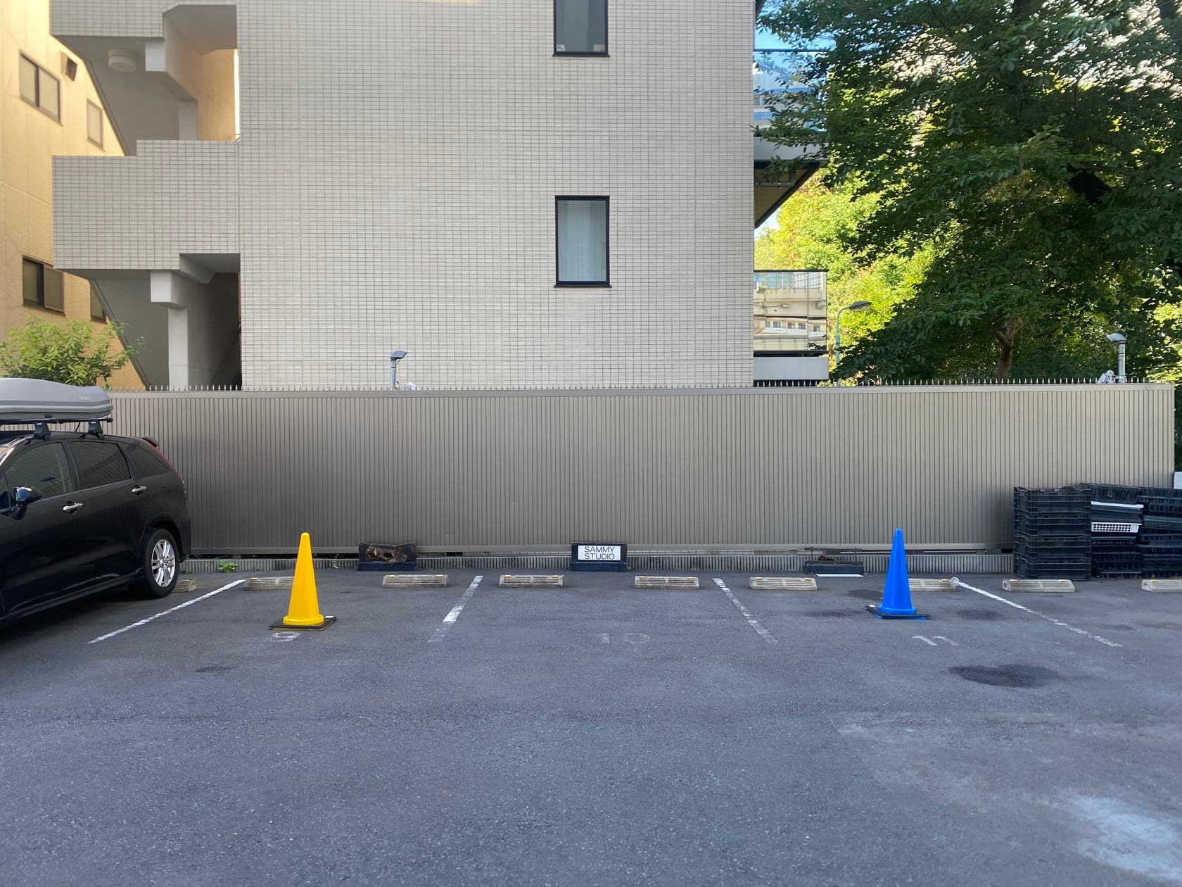 代々木ヴィンテージビル内の非現実的な白壁スタジオの写真28