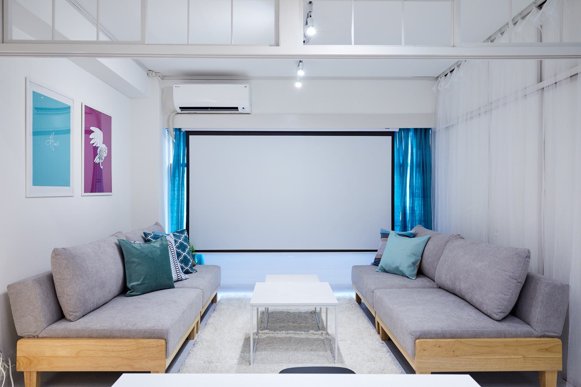 推し活✨誕生日会🎁最大12名🎉伏見駅3分🚶‍♀️150㌅大型スクリーン/パーティーに最適！富善の写真6