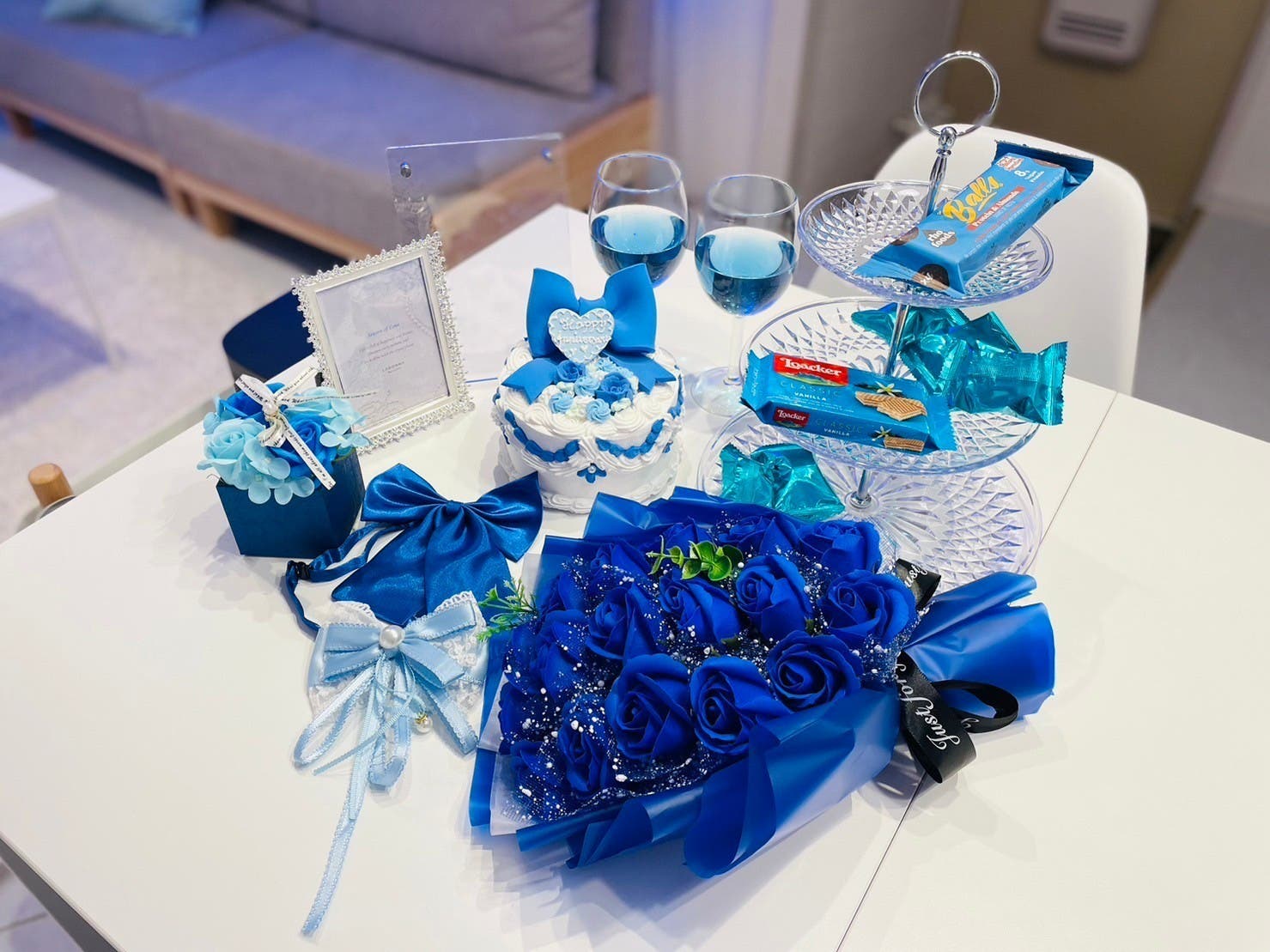 推し活✨誕生日会🎁最大12名🎉伏見駅3分🚶‍♀️150㌅大型スクリーン/パーティーに最適！富善の写真19