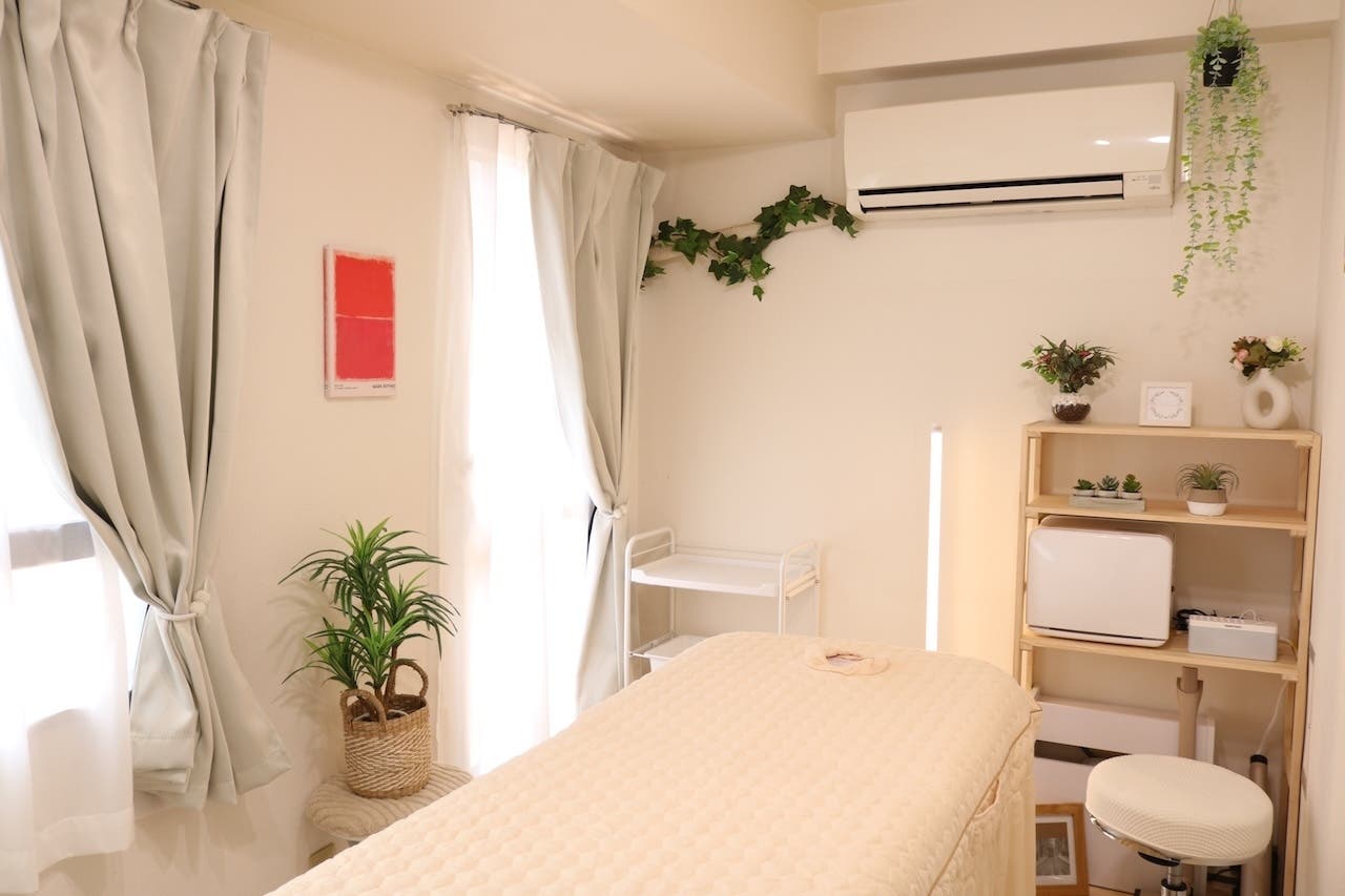 🎉NEW OPEN🌟最安値⁉️五反田３分✨コンパクトな完全個室サロン📣電動昇降ベッド🛏️エレベーター💆【定期利用歓迎】の写真1