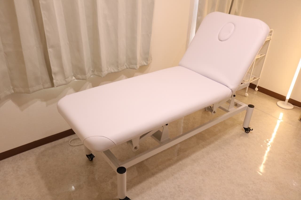 🎉NEW OPEN🌟最安値⁉️五反田３分✨コンパクトな完全個室サロン📣電動昇降ベッド🛏️エレベーター💆【定期利用歓迎】の写真3