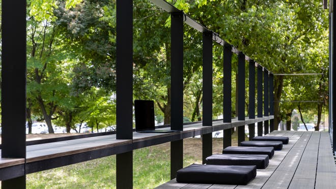 ガラス張りの透明感と開放感ある空間で、 クリエイティブな時間を。の写真4