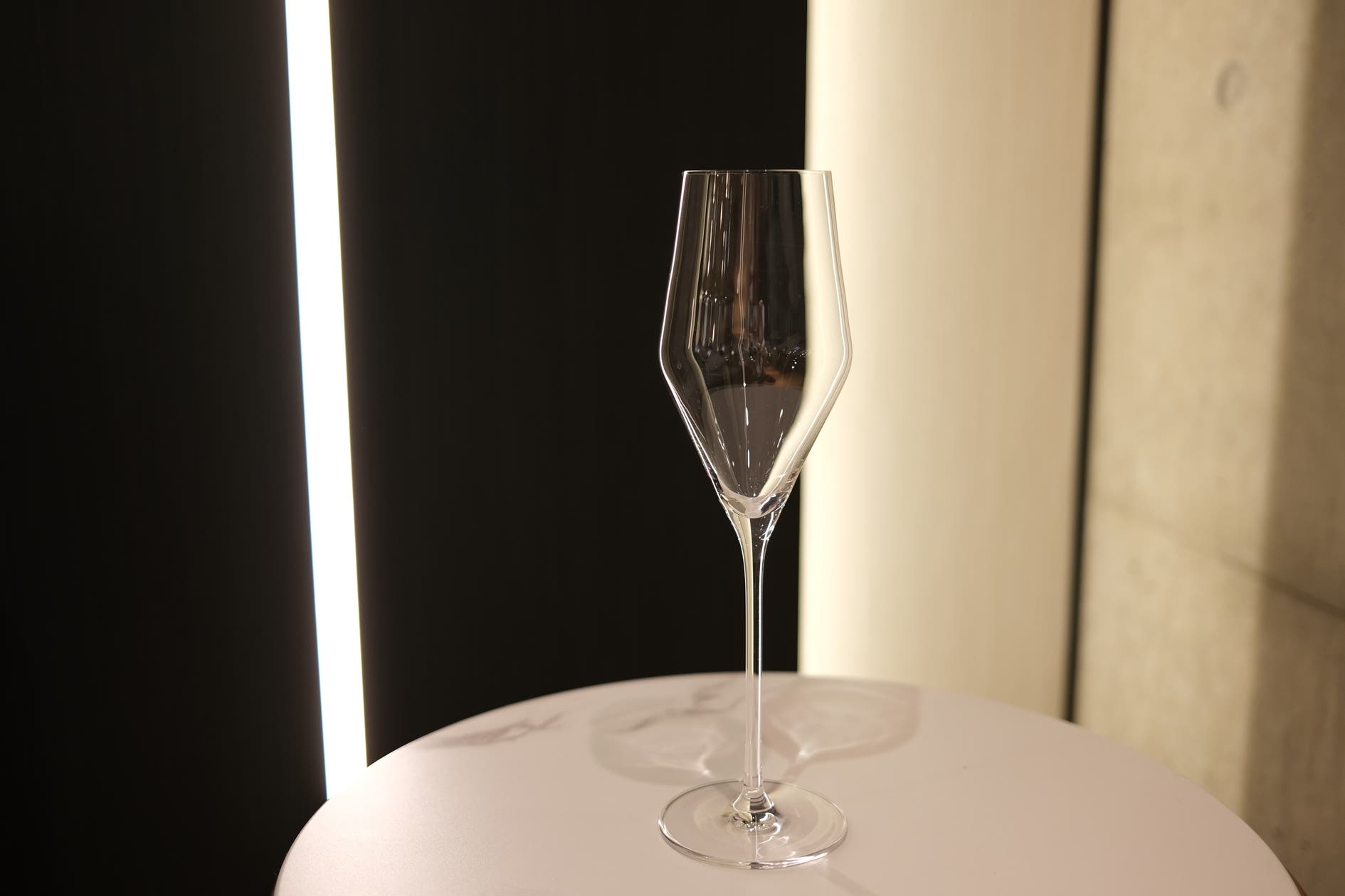 シャンパングラスの画像1