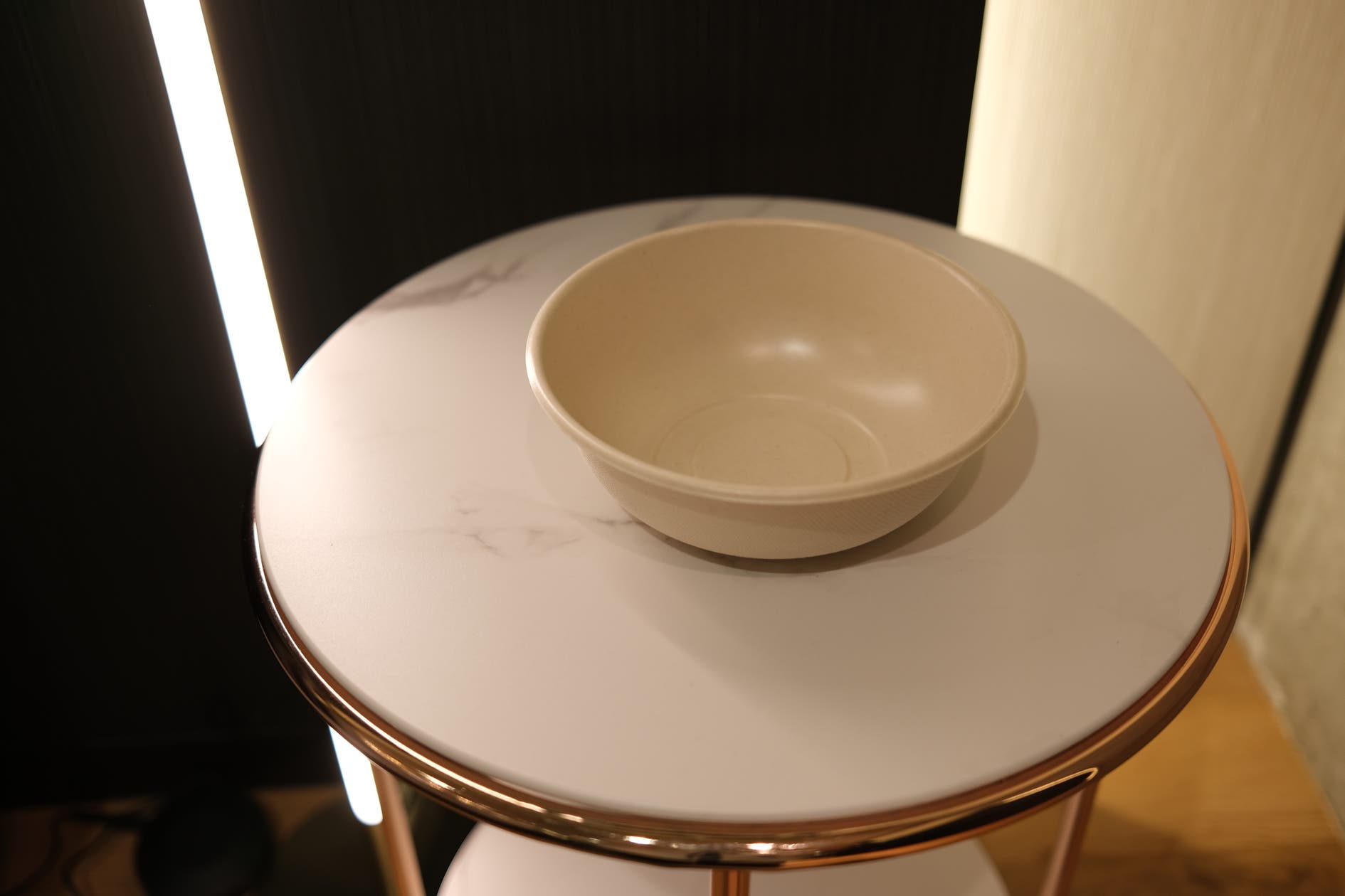 使い捨てボウル皿　レンジ対応　850mlの画像1