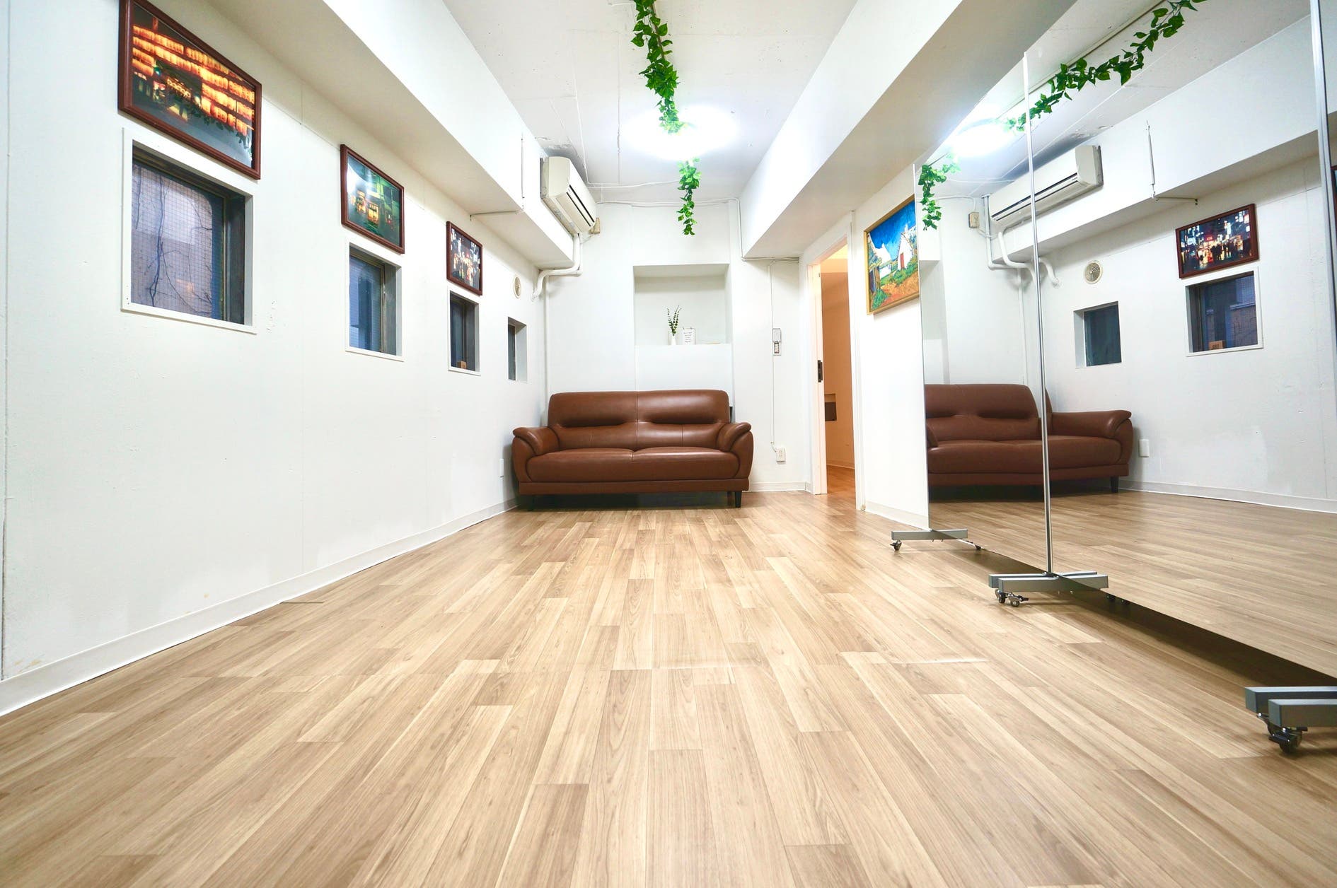 【A－303】24時間利用OK！ダンス・楽器練習・配信・リハーサル・フィットネス最適！の写真4