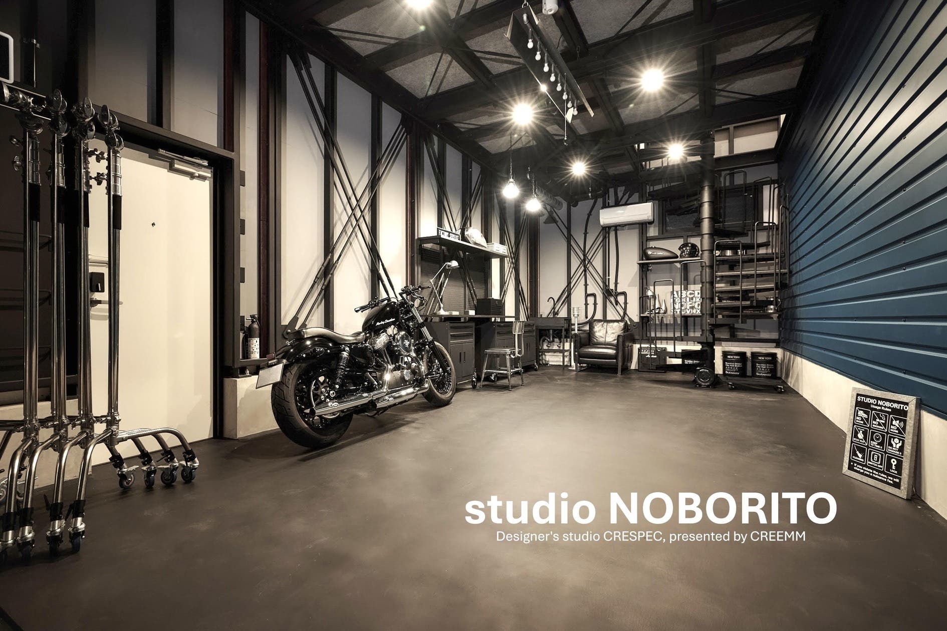 【 OPEN記念特別価格中 】本格ガレージ撮影スタジオ／登戸エリア／ハイエンド家具無料貸出の写真1