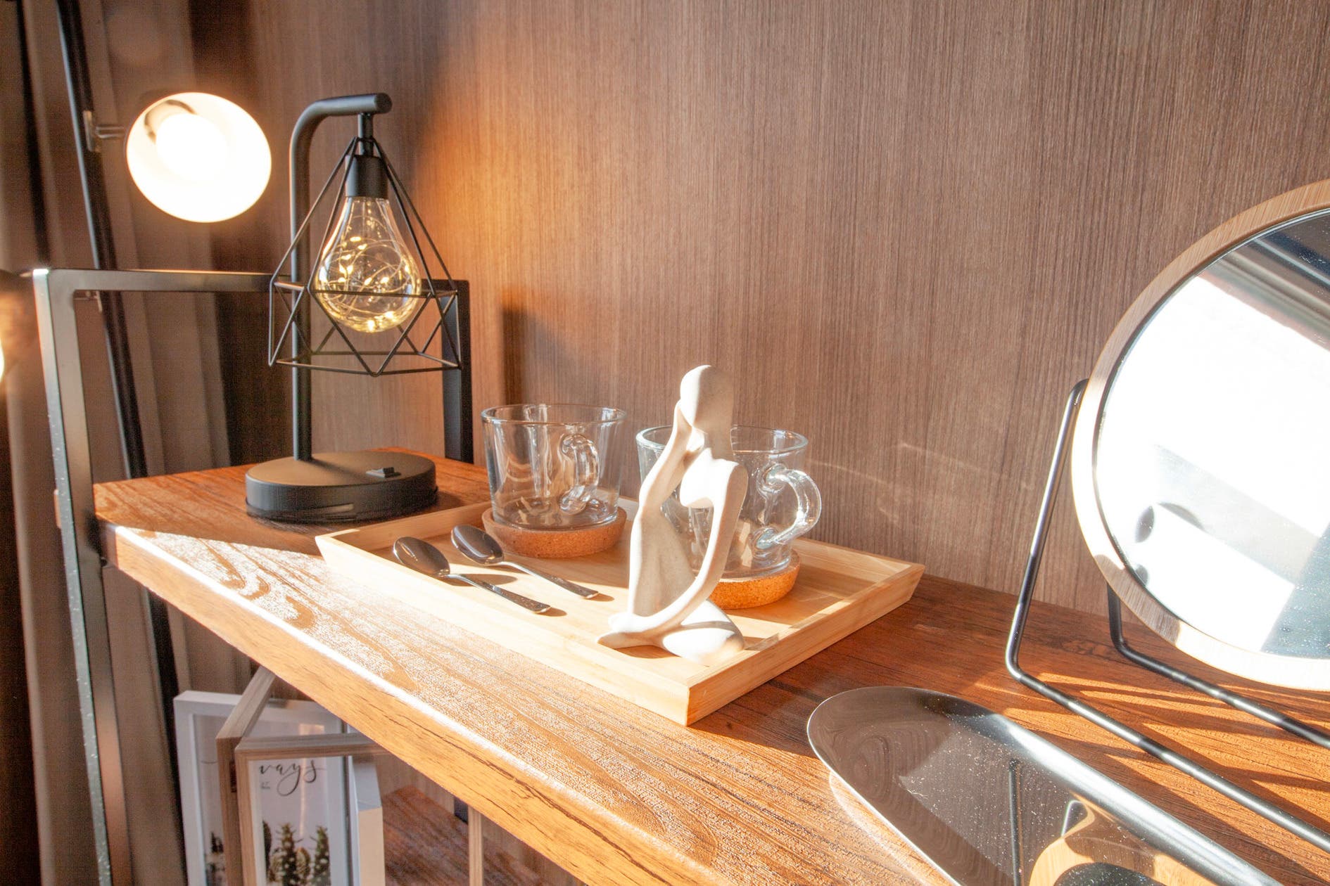 【名古屋駅すぐ】☕ブラウン基調のオシャレ空間☕✨電動ベッド&amp;ヒートマット✨|WiｰFi無料|ごみ捨て無料🚮の写真9