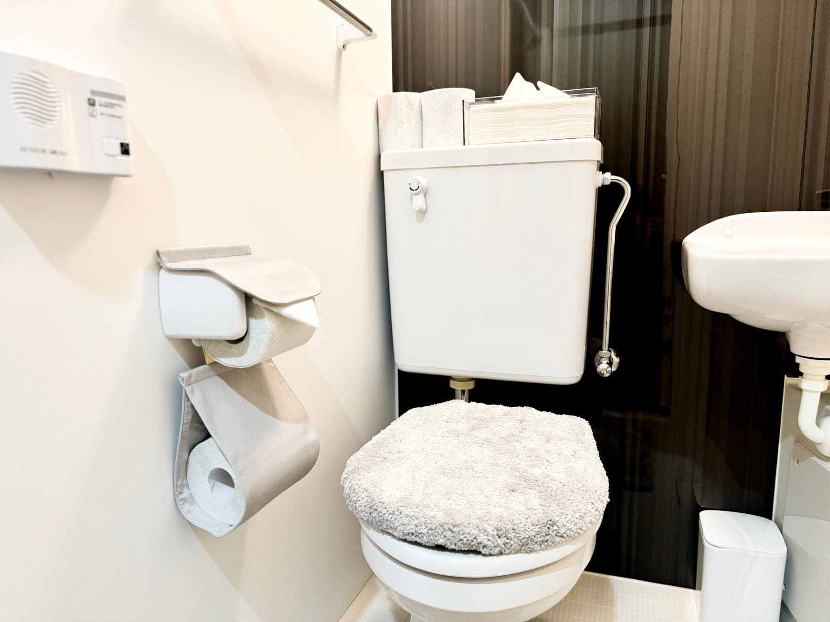 【名古屋駅すぐ】☕ブラウン基調のオシャレ空間☕✨電動ベッド&amp;ヒートマット✨|WiｰFi無料|ごみ捨て無料🚮の写真19