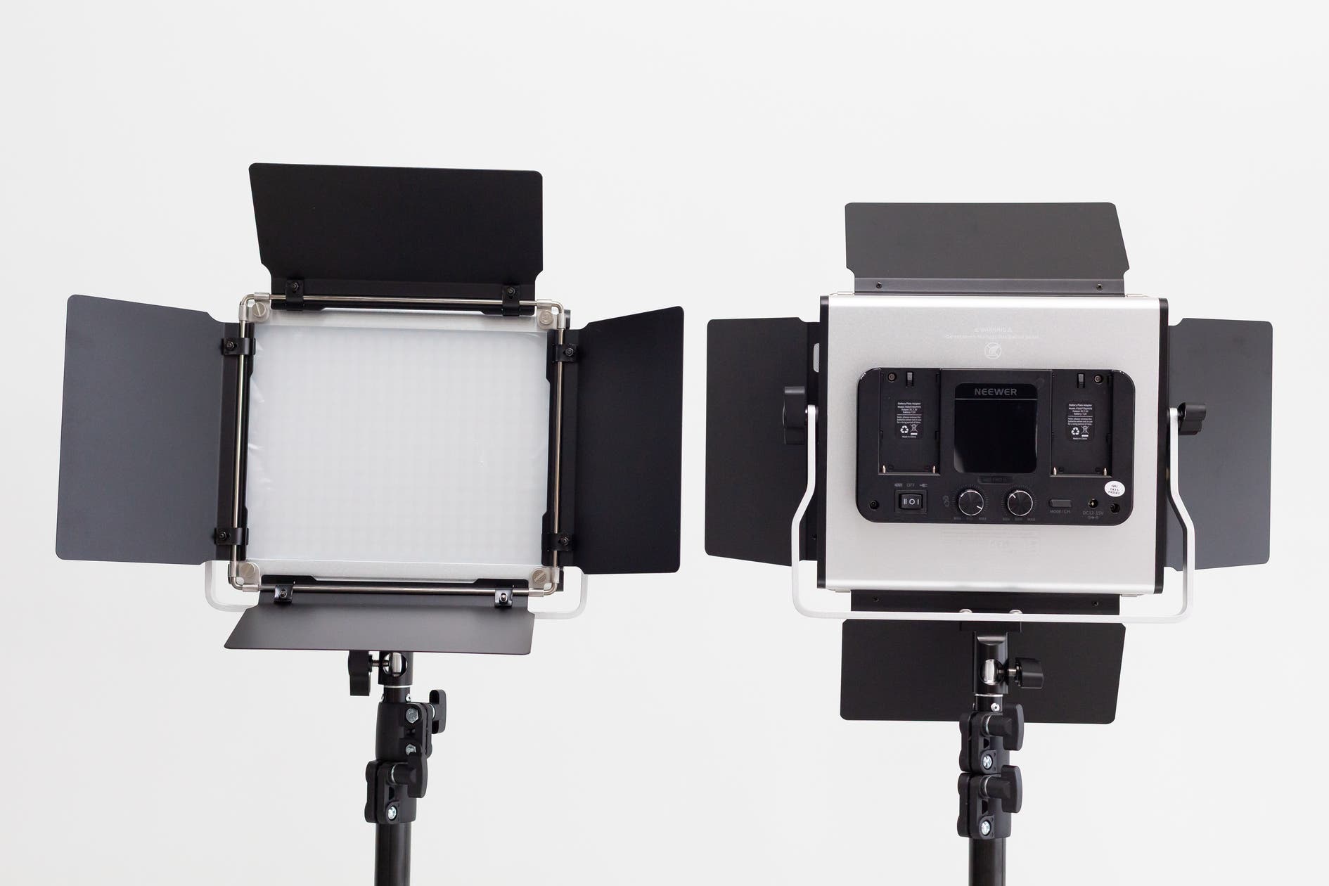 NEEWER 660 PRO II RGB LEDビデオライト ×2の画像1