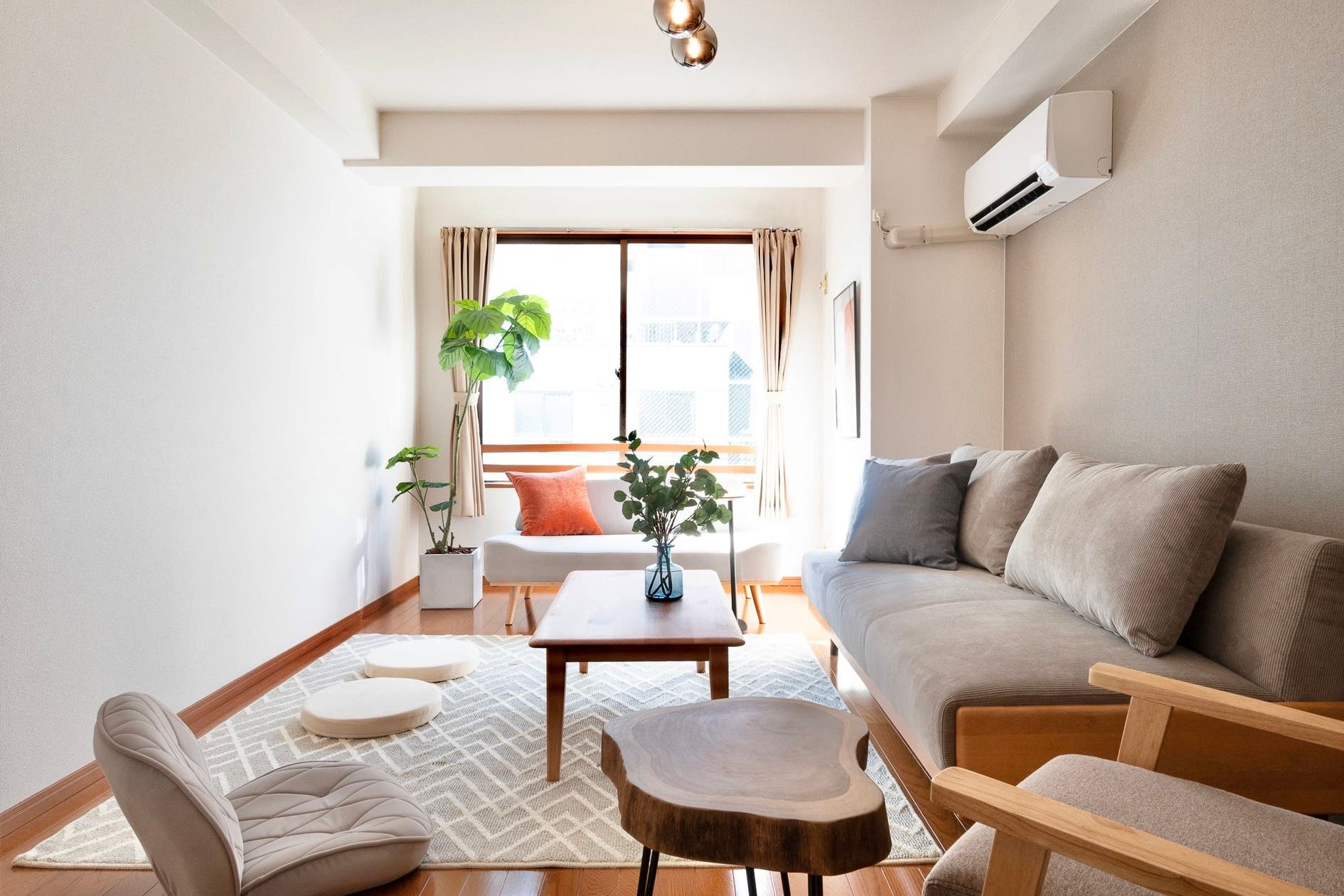 9月New Open⭐️本通駅から徒歩3分！推し活や女子会に💕の写真1