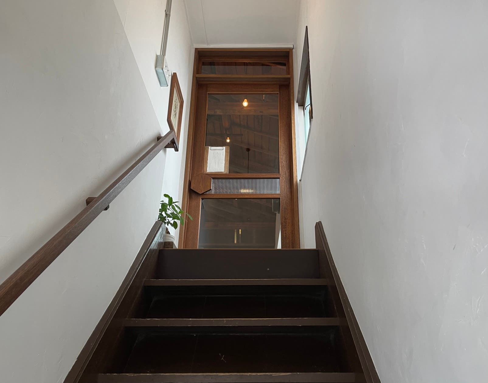 大山駅から徒歩8分。築50年の町工場の2階にある、古道具に囲まれた懐かしい雰囲気のカフェ。撮影場所としておすすめです。の写真14