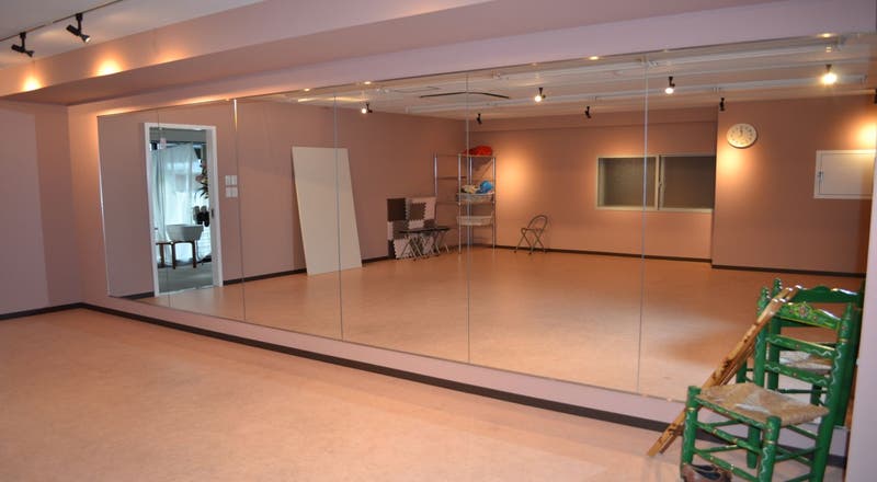 【大スタジオ】ダンス用防音充実!!　2方向窓解放、路面ドア開放でも音問題クリアできる安心な希少スタジオでレッスンやセミナー