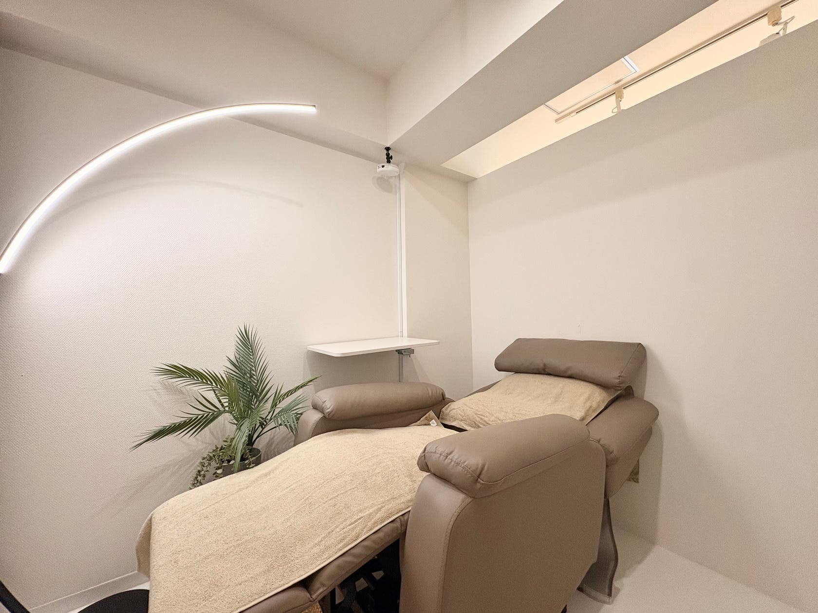【六本木一丁目駅5分】麻布台ヒルズ30秒の女性施術者専用サロン♡／各種美容施術・ネイル・スパ・展示・イベントに／spaceA用の写真16