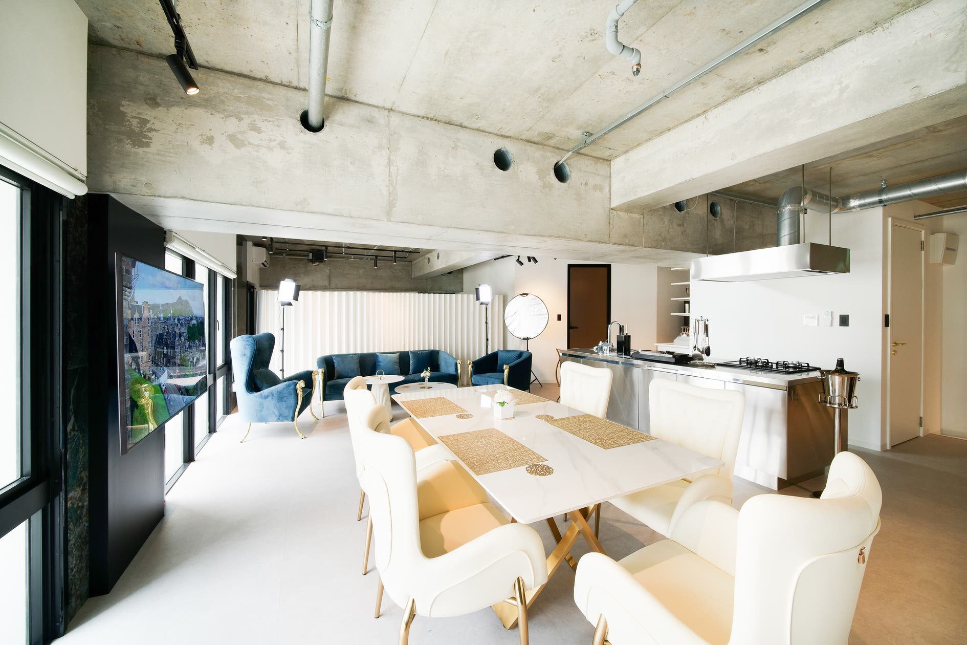 Luxury Sweet room 5F高級感あるWhiteを基調とした時間貸しスペースの写真1