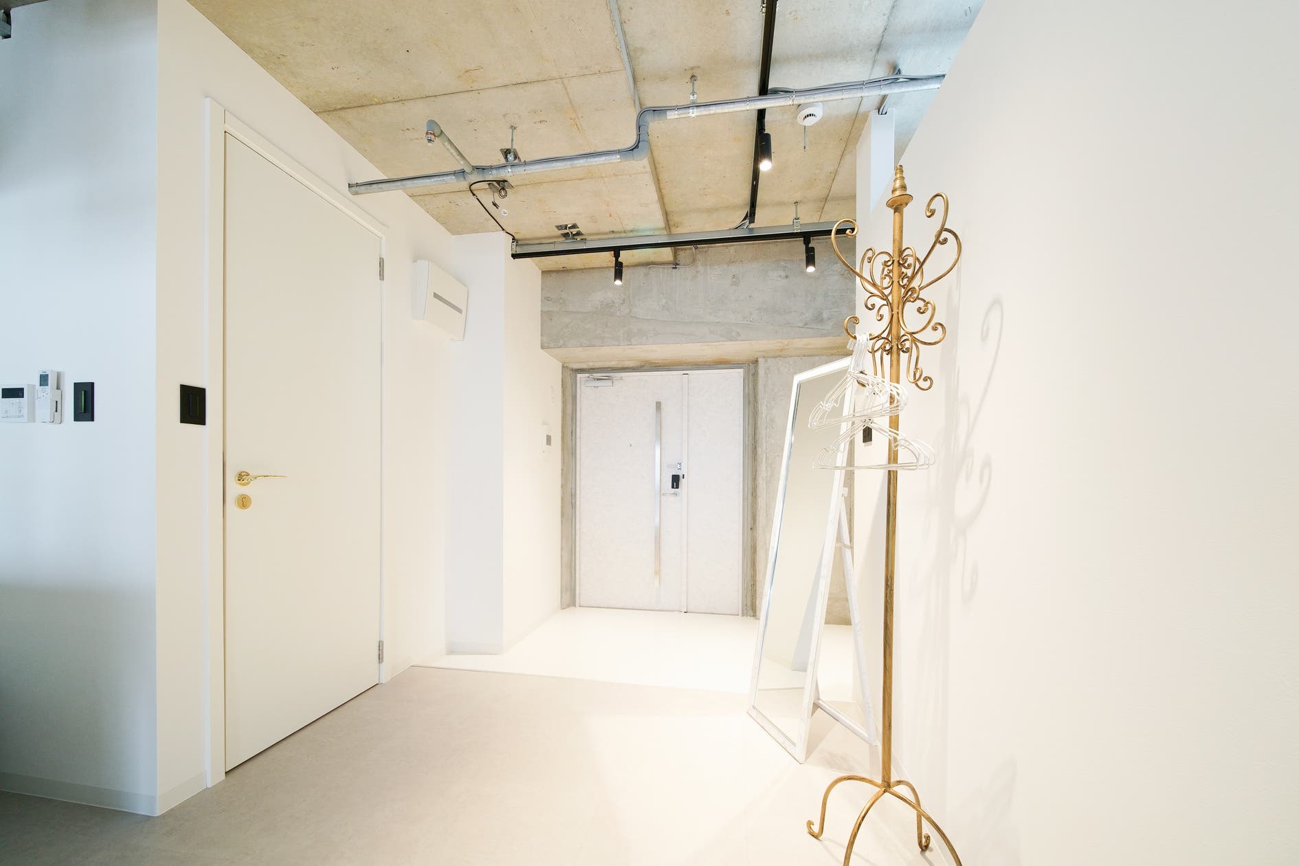 Luxury Sweet room 5F高級感あるWhiteを基調とした時間貸しスペースの写真15