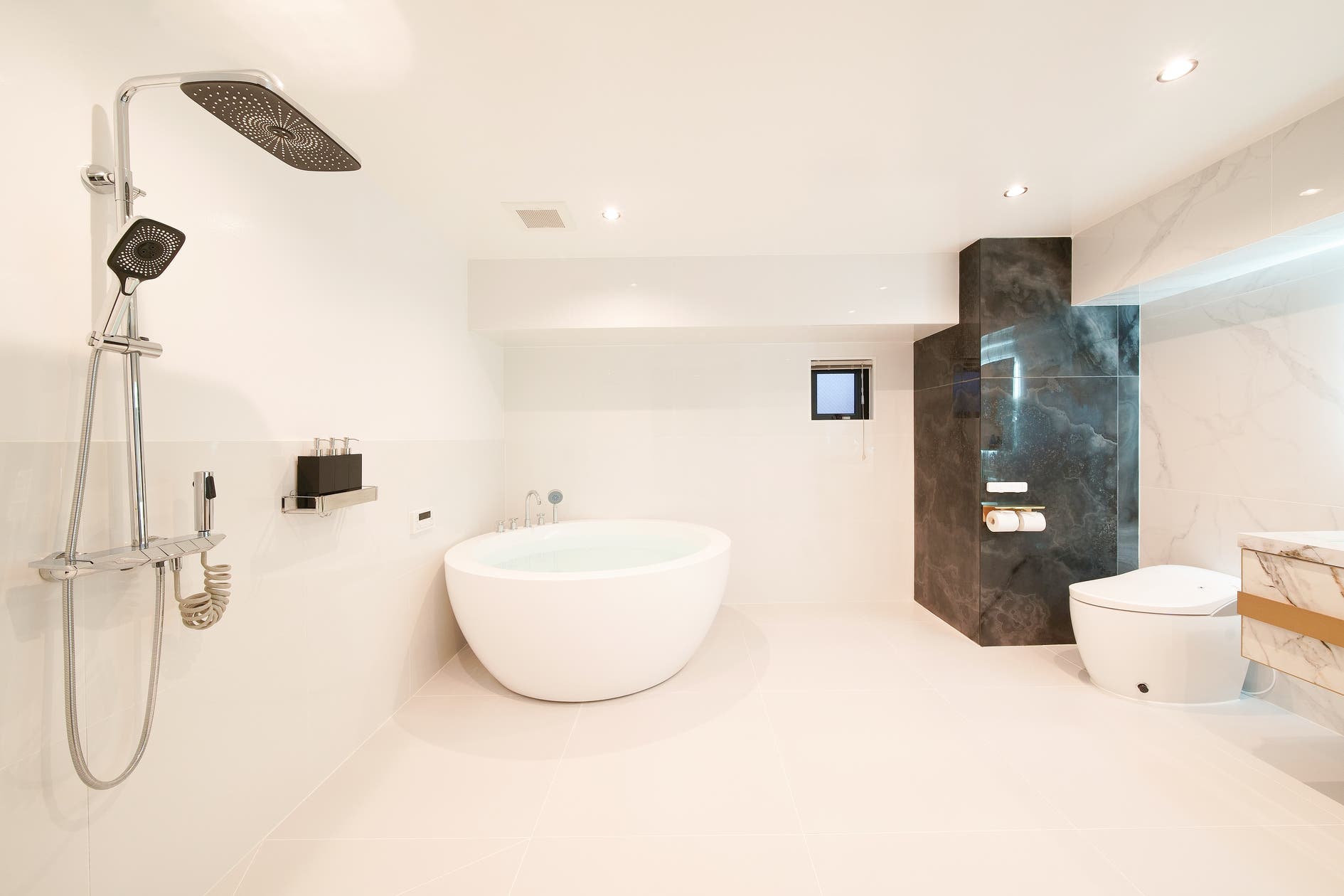 Luxury Sweet room ６F　高級感のあるBlookを基調とした時間貸しスペースの写真3