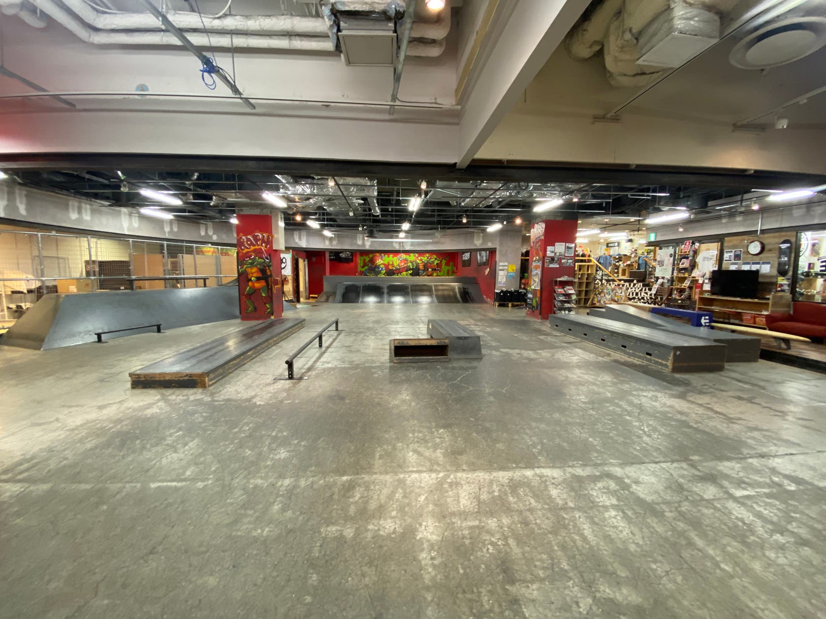 スケボーができるイベントスペース！PV撮影実績アリ！の写真2