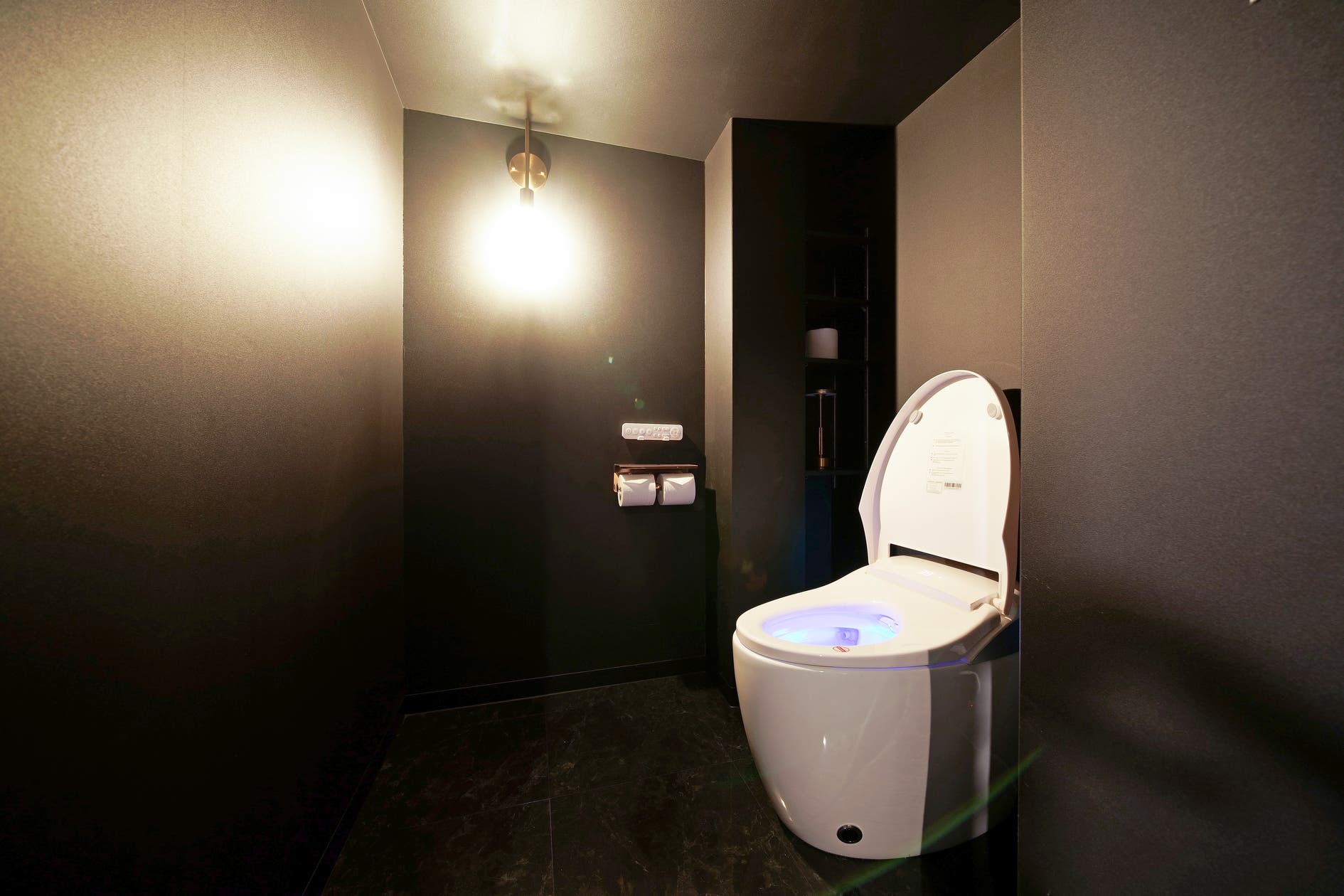 Luxury Sweet room ６F　高級感のあるBlookを基調とした時間貸しスペースの写真12