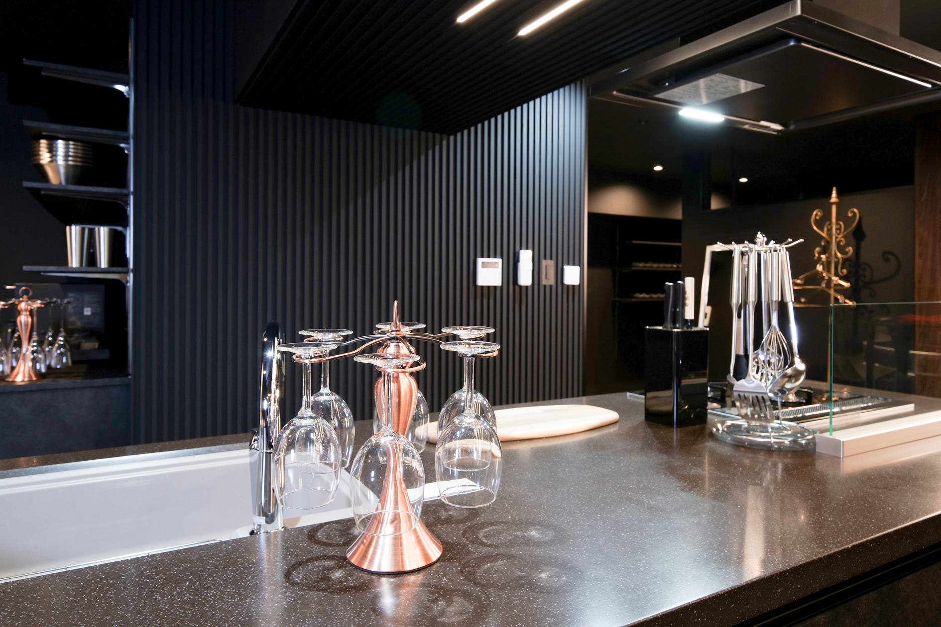 Luxury Sweet room ６F　高級感のあるBlookを基調とした時間貸しスペースの写真15