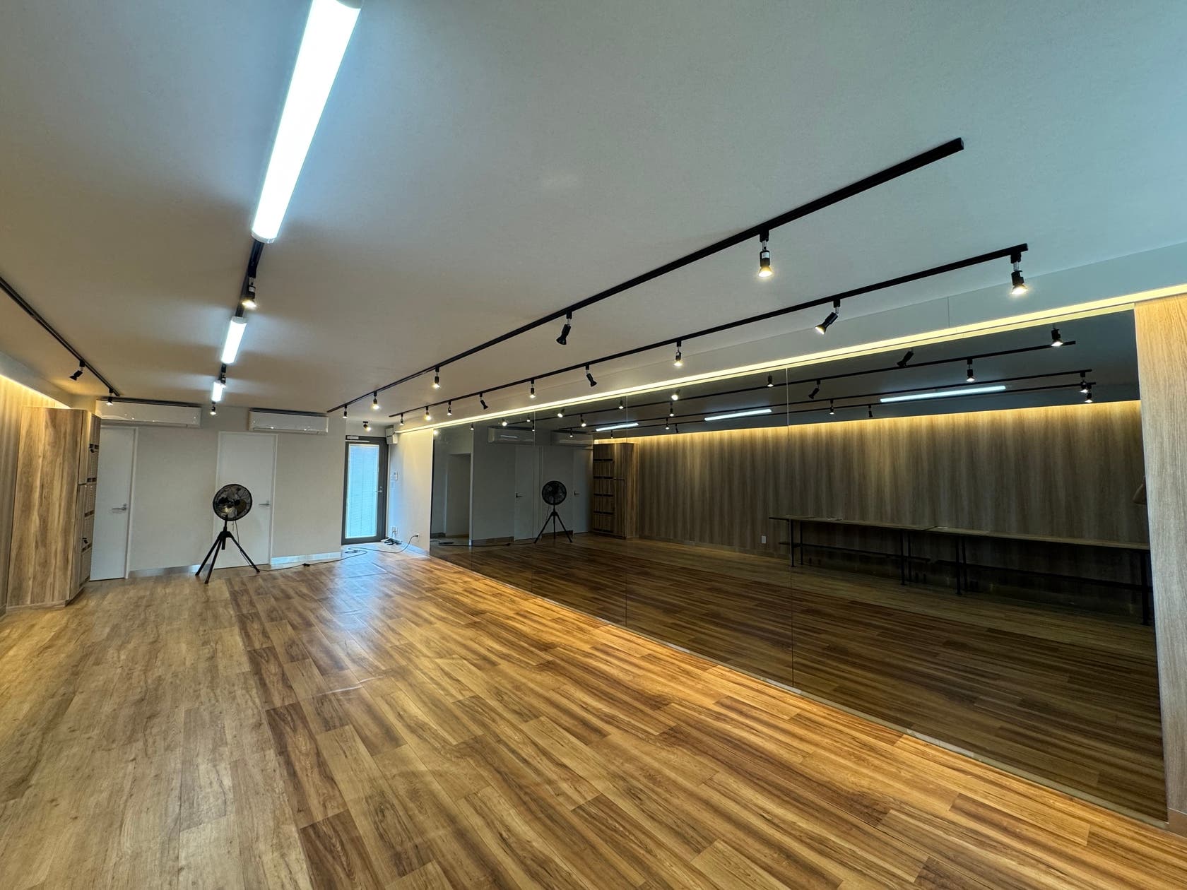 【大阪府岸和田市】WHATAWON(ワタワン)/複合施設内にあるレンタルスペース/カルチャースクールとして使用可能◎の写真2