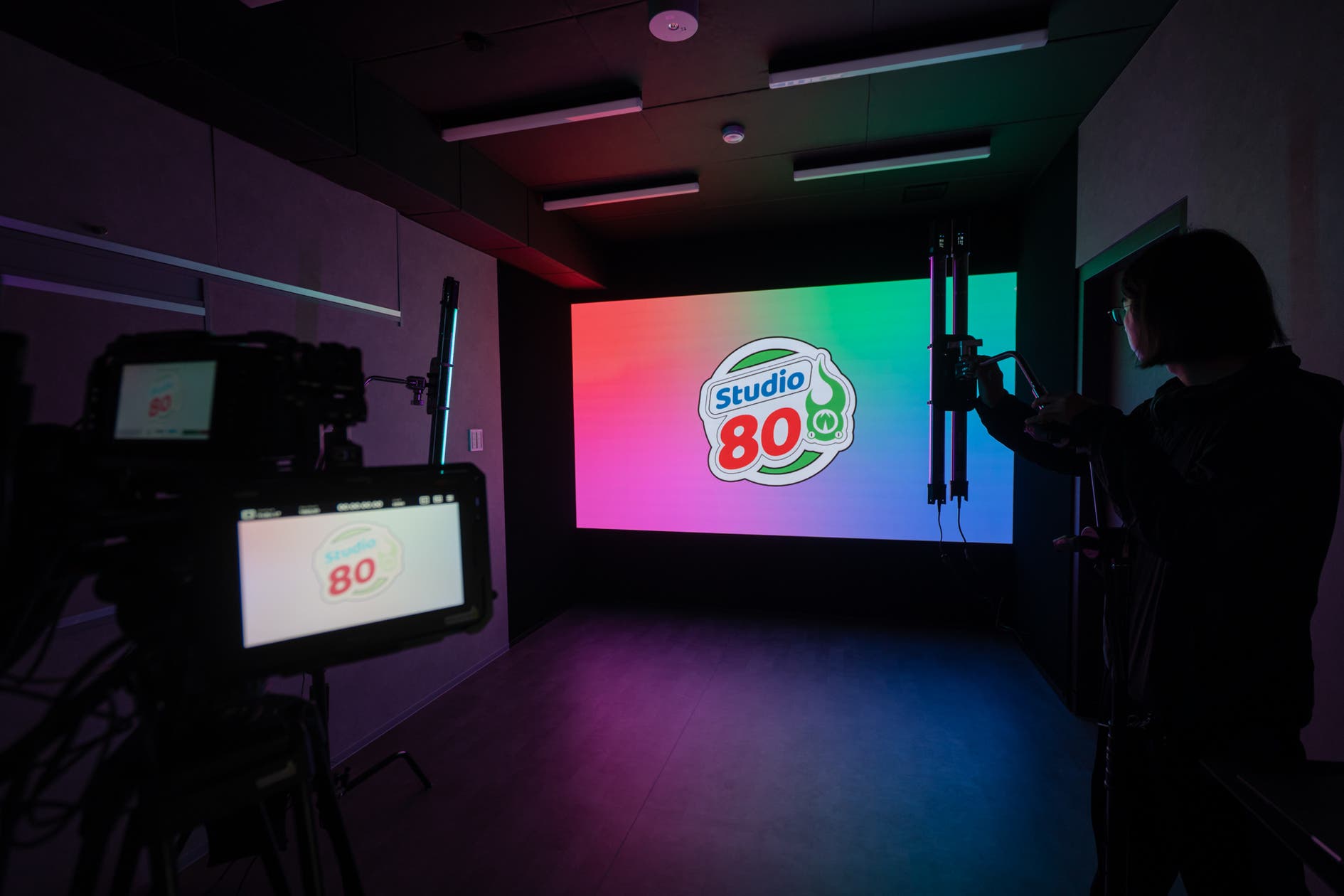 【横浜駅徒歩10分】白ホリゾントの撮影スタジオ＋ブルックリンスタイル　WADAYASTUDIO（ワダヤスタジオ））の写真13