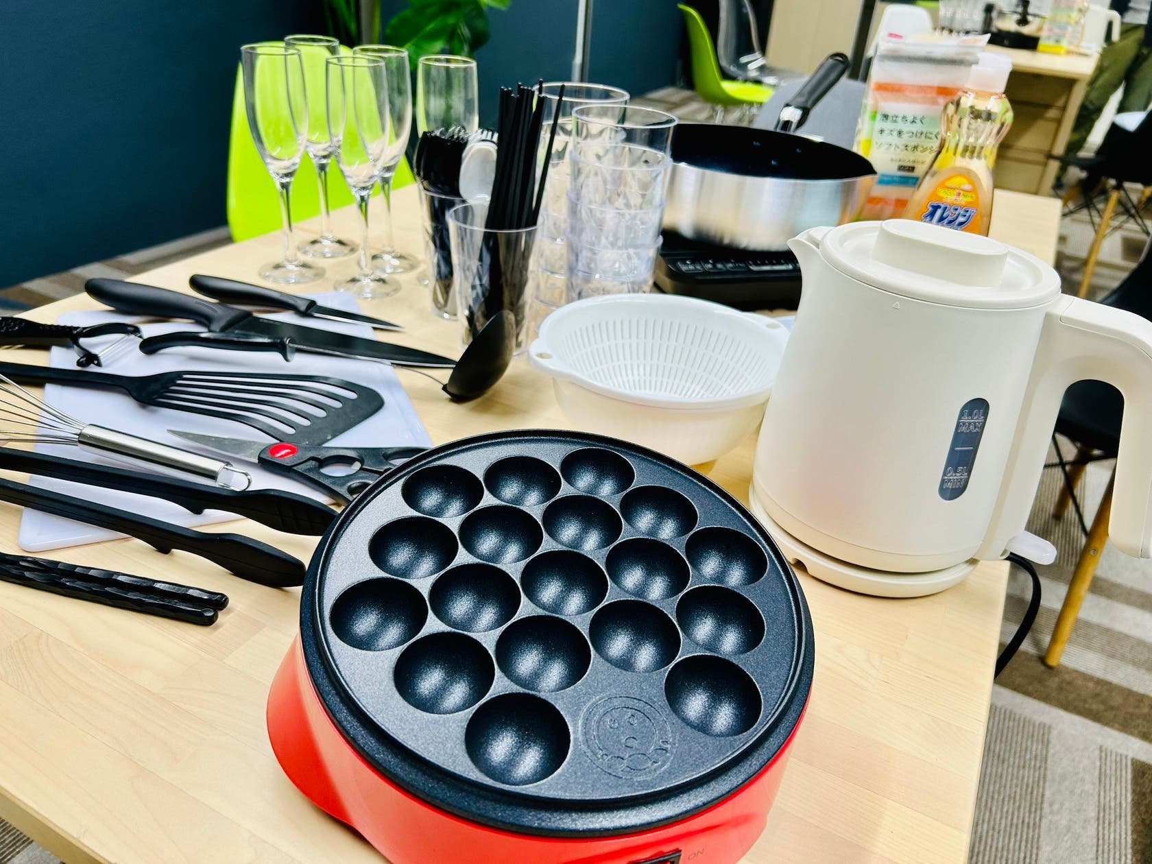 騒ぎ放題‼️ダンスミラー🕺🪩横浜駅徒歩５分🚶１階広々、リフォームしたてで綺麗なキッチンありダンススタジオオープン‼️の写真10