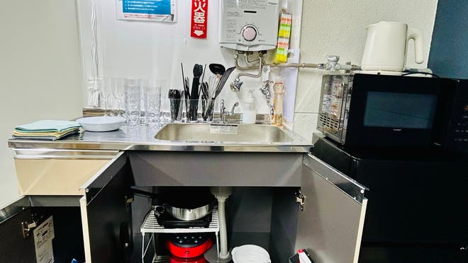 ダンスミラー🕺🪩横浜駅徒歩5分🚶1階広々、リフォームしたてで綺麗なキッチンありダンススタジオオープン‼️の写真7