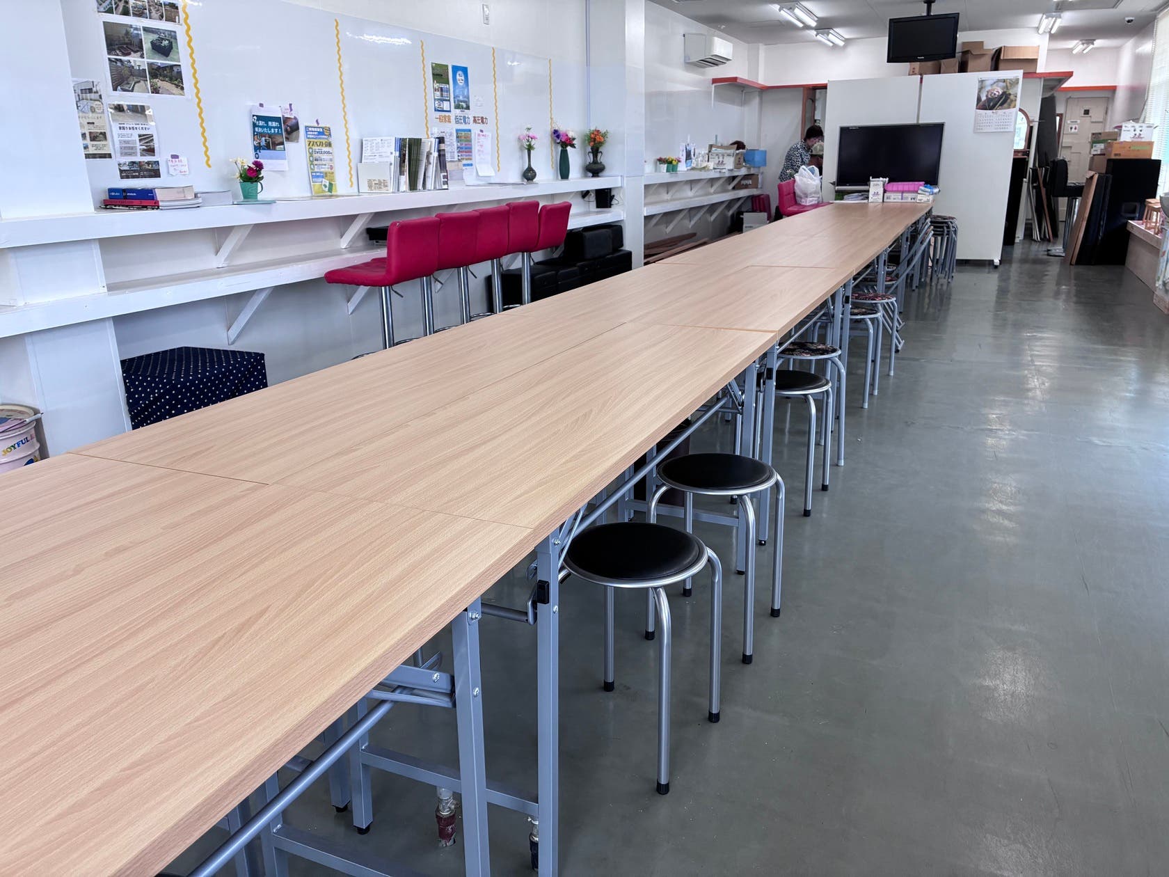 電停真隣でアクセス良好！様々な利用方法で柔軟に対応できるフリースペースの写真3