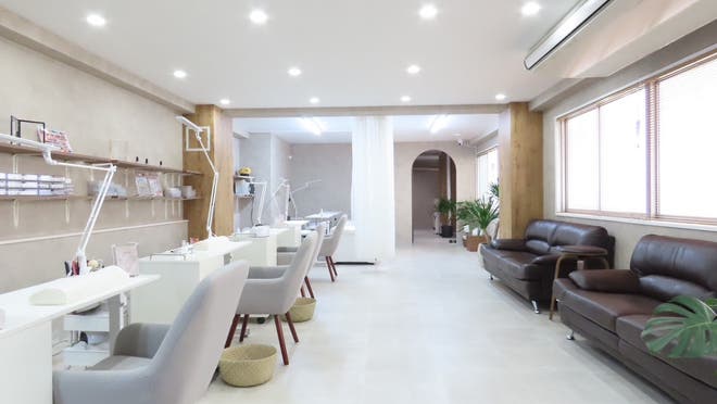 銀座駅から徒歩3分のネイルサロンの写真1