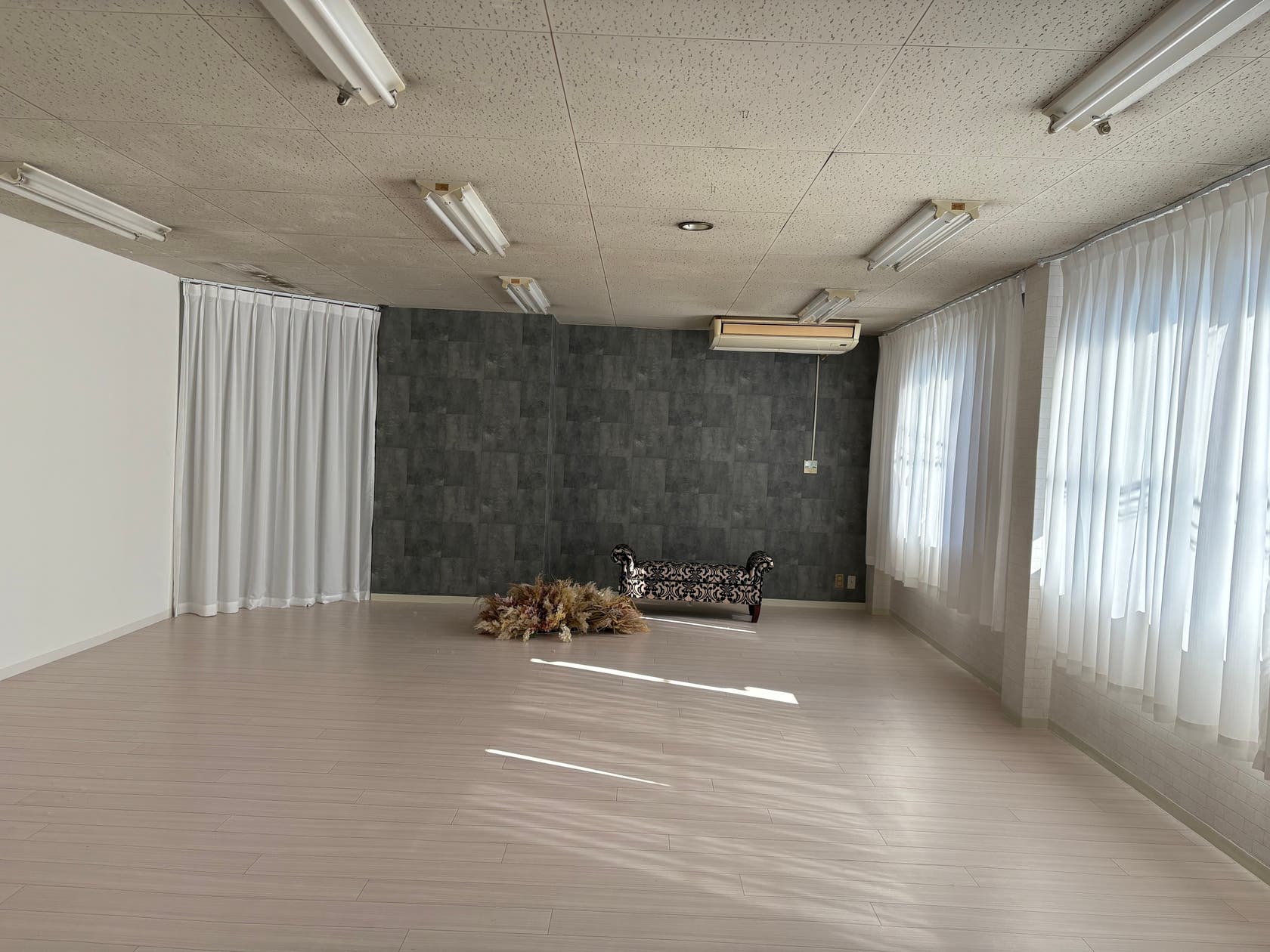 JR八王子駅から徒歩12分の撮影スタジオ/自然光/商品撮影/和室風景/ホワイト壁の写真1