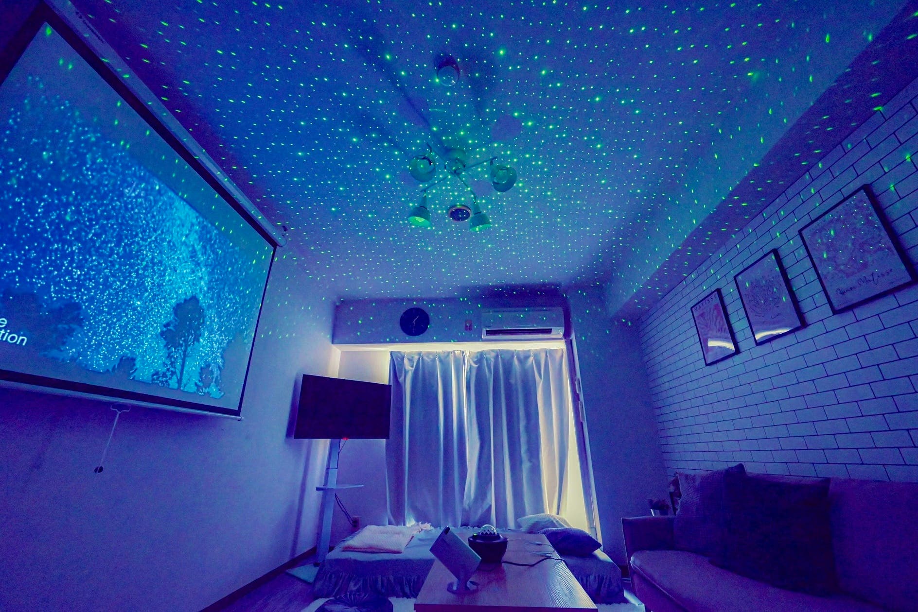 京都駅徒歩4分🚃今だけ10%オフ🎁特大プロジェクター🍿女子会🎁おうちデート💖人をダメにする1日中だらだら空間💓の写真4